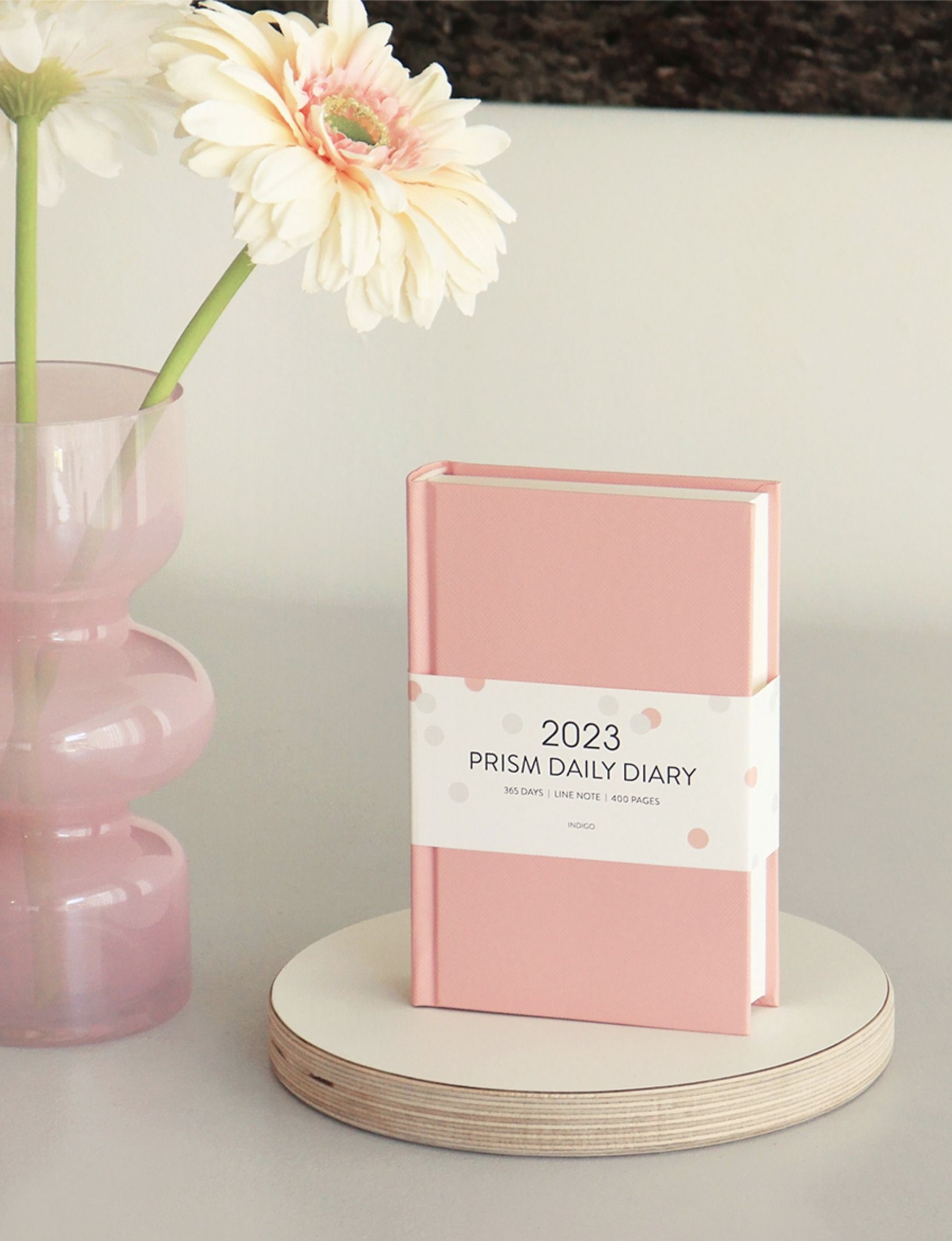 MochiThings: 2023 Prism 365 Days Daily Planner
