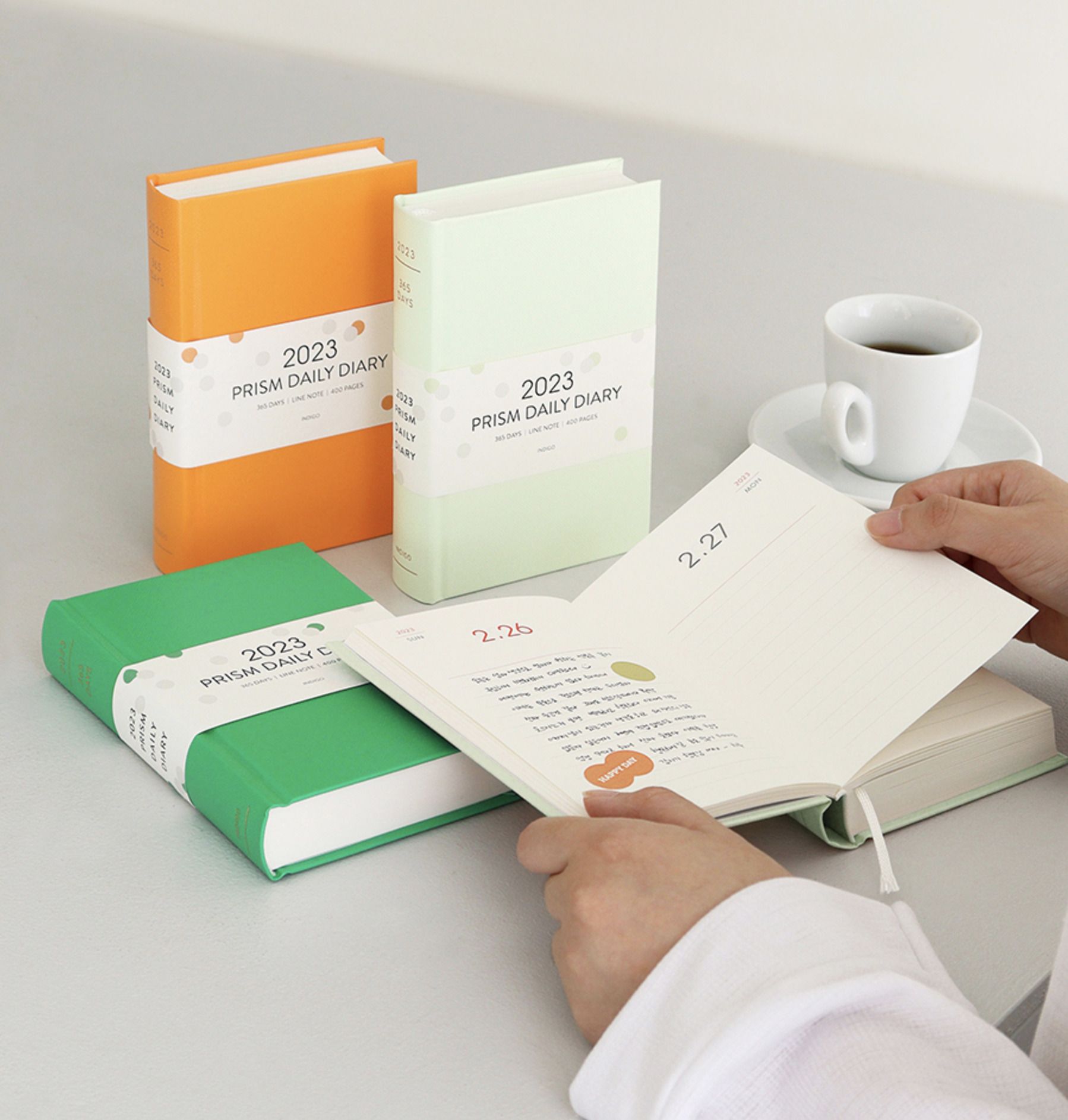 MochiThings: 2023 Prism 365 Days Daily Planner