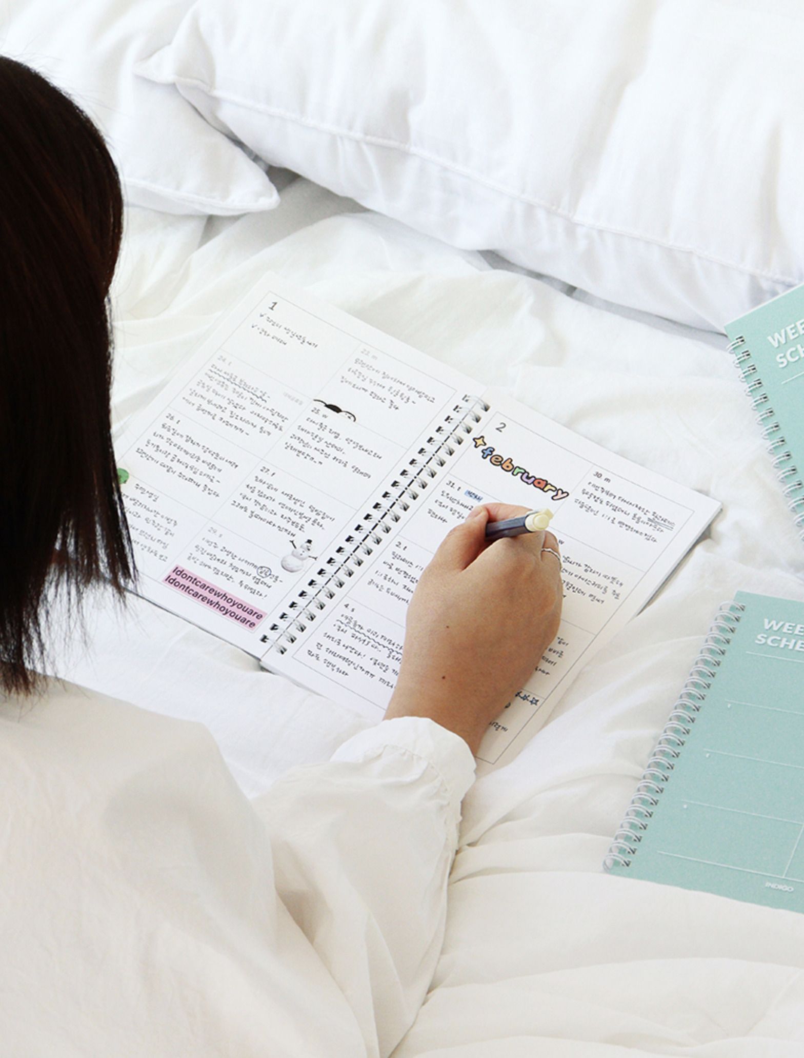 MochiThings: 2023 Medium A5 Weekly Planner