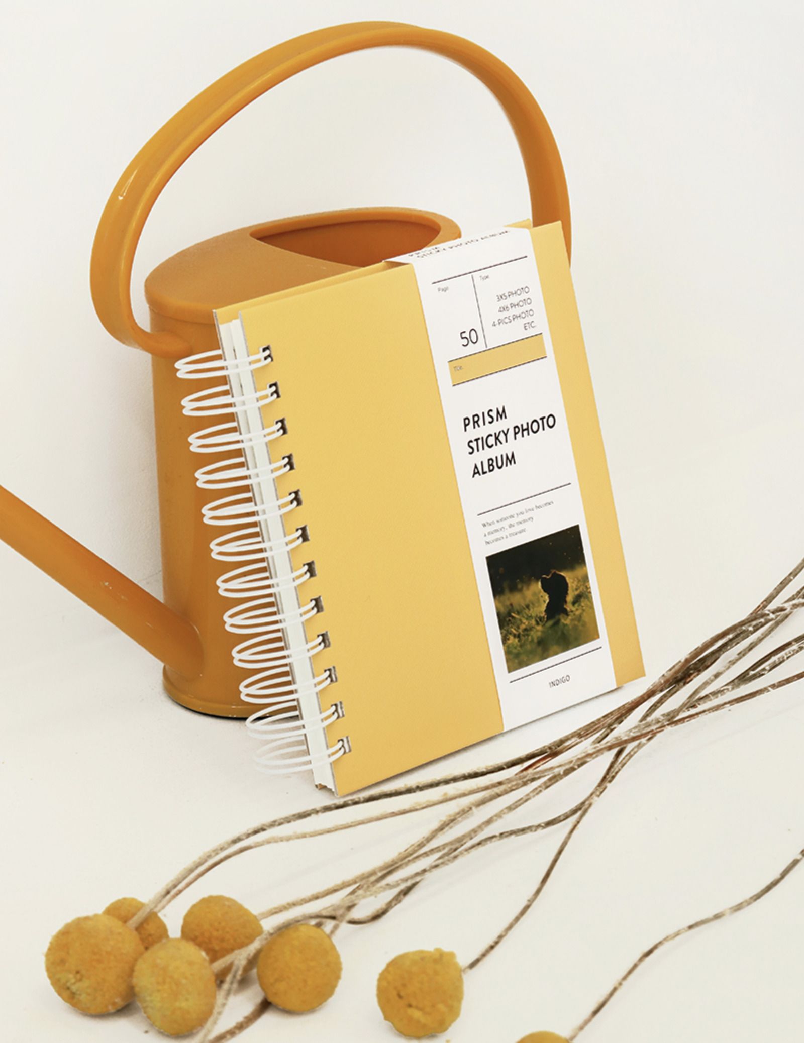MochiThings: Prism Self-adhesive Photo Album