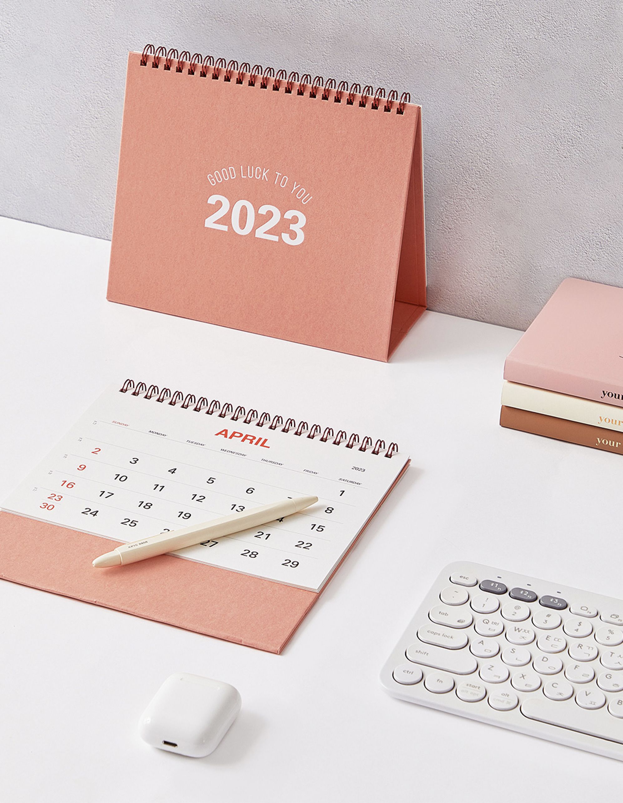 MochiThings: 2023 Table Talk Calendar Planner