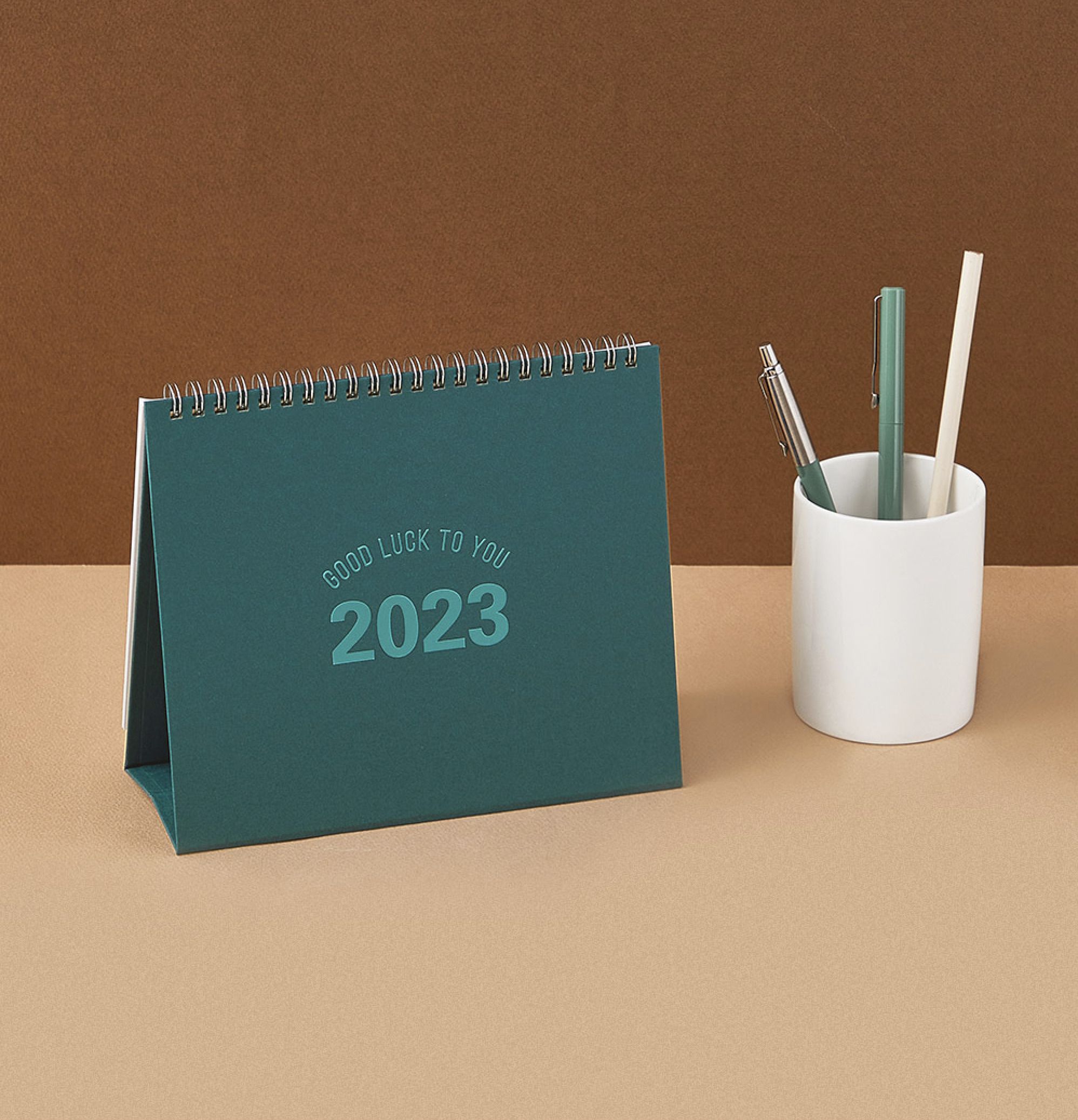 MochiThings: 2023 Table Talk Calendar Planner
