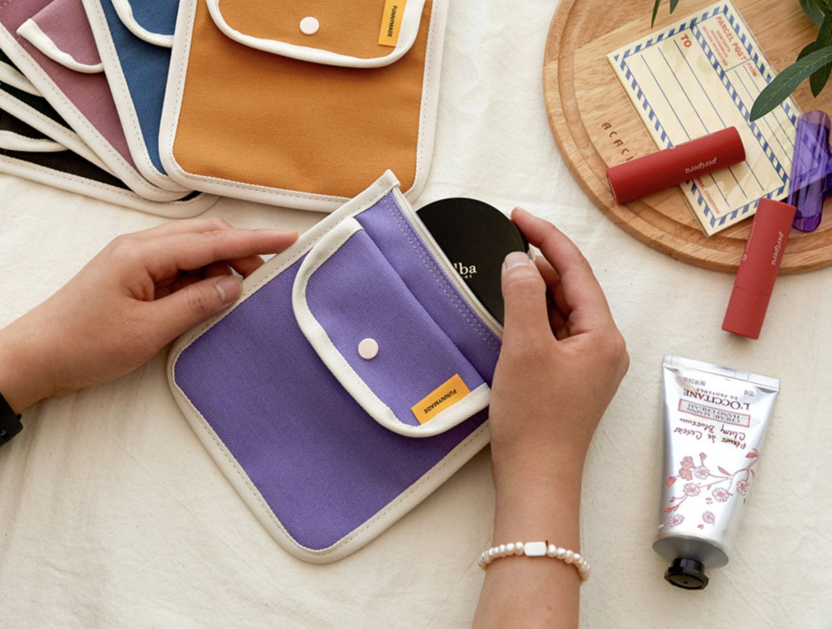 MochiThings: Today Pocket Pad Pouch