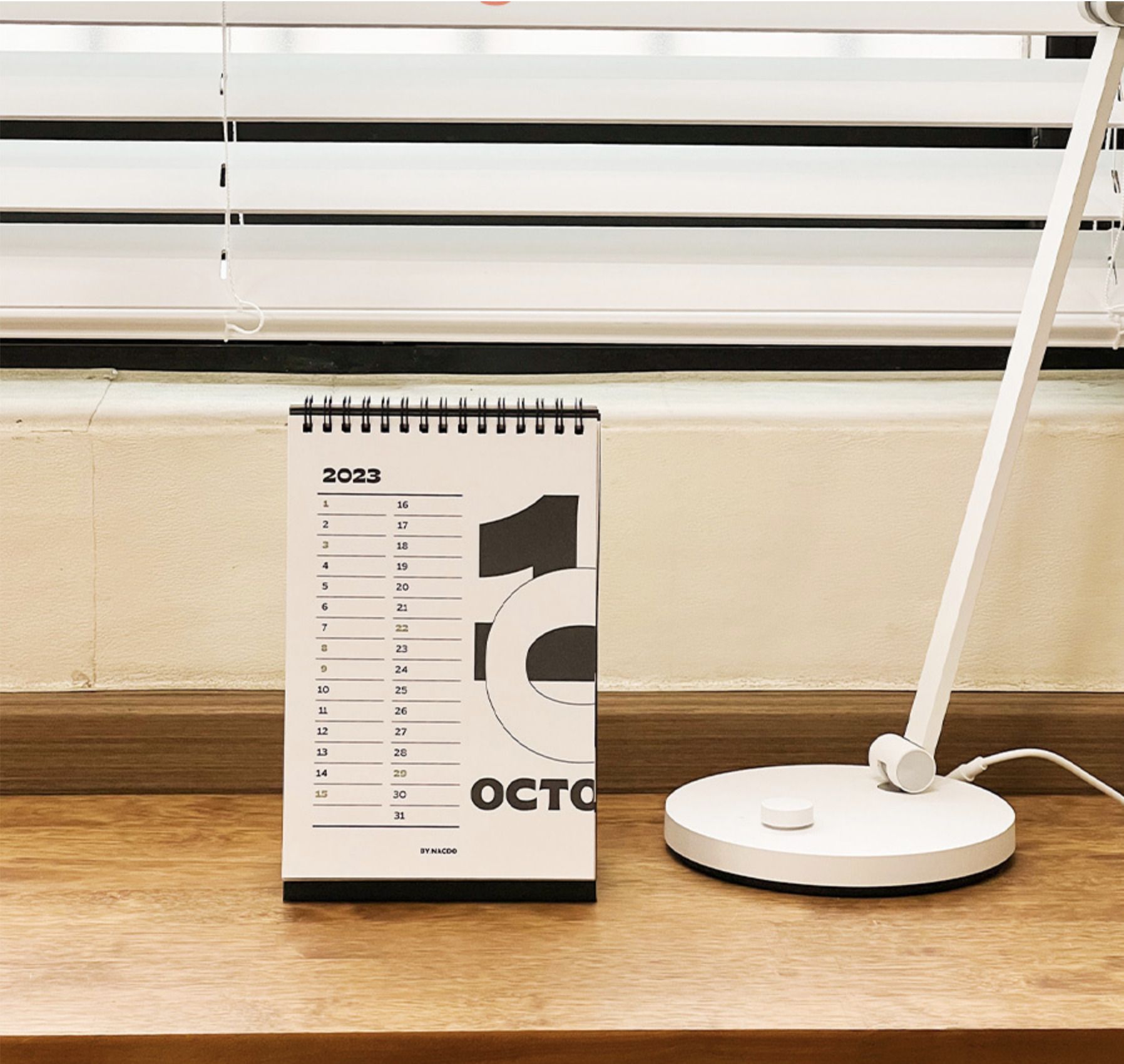MochiThings: 2023 Mini Nacoo Desk Calendar