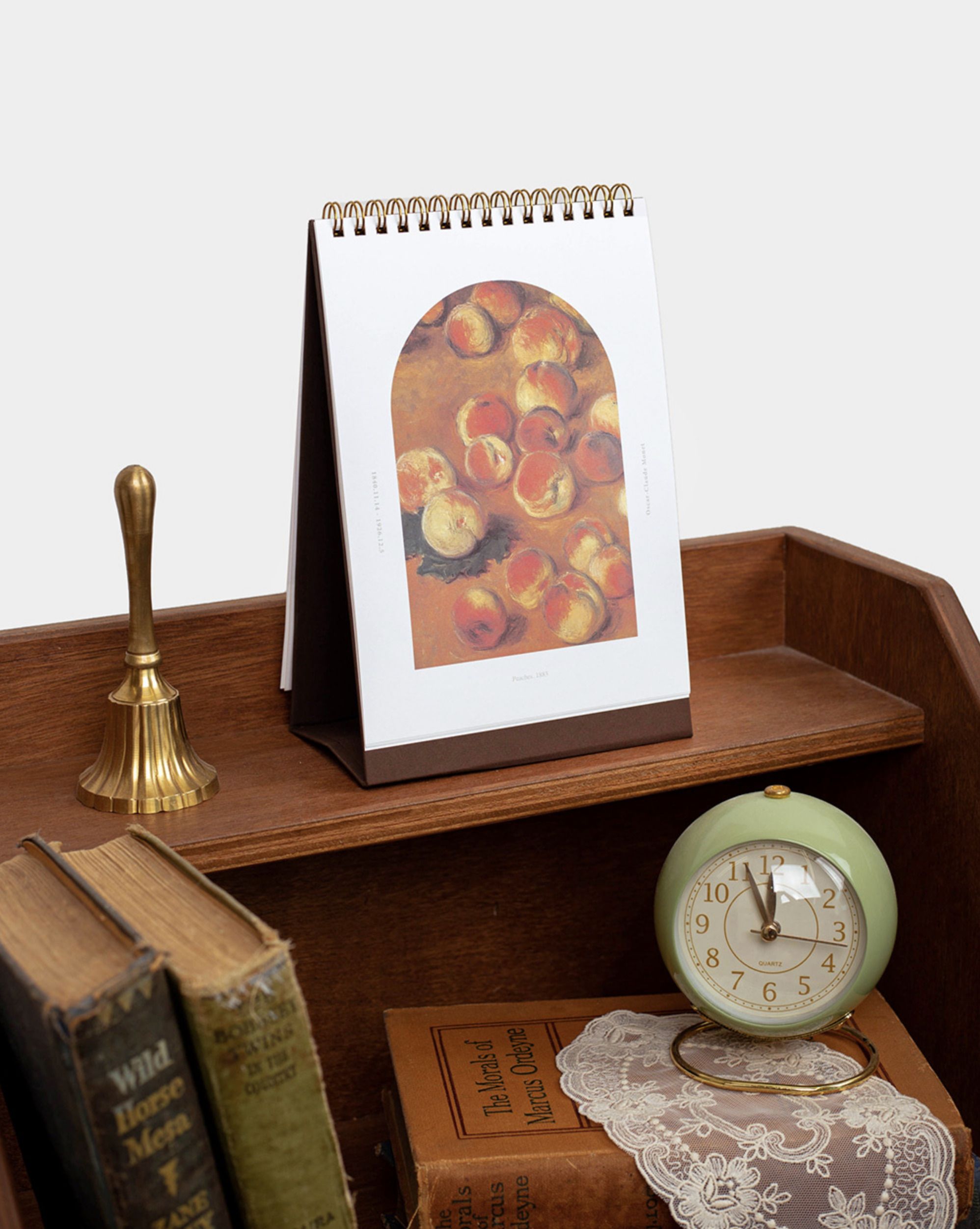 MochiThings: Masterpiece Desk Standing Poster