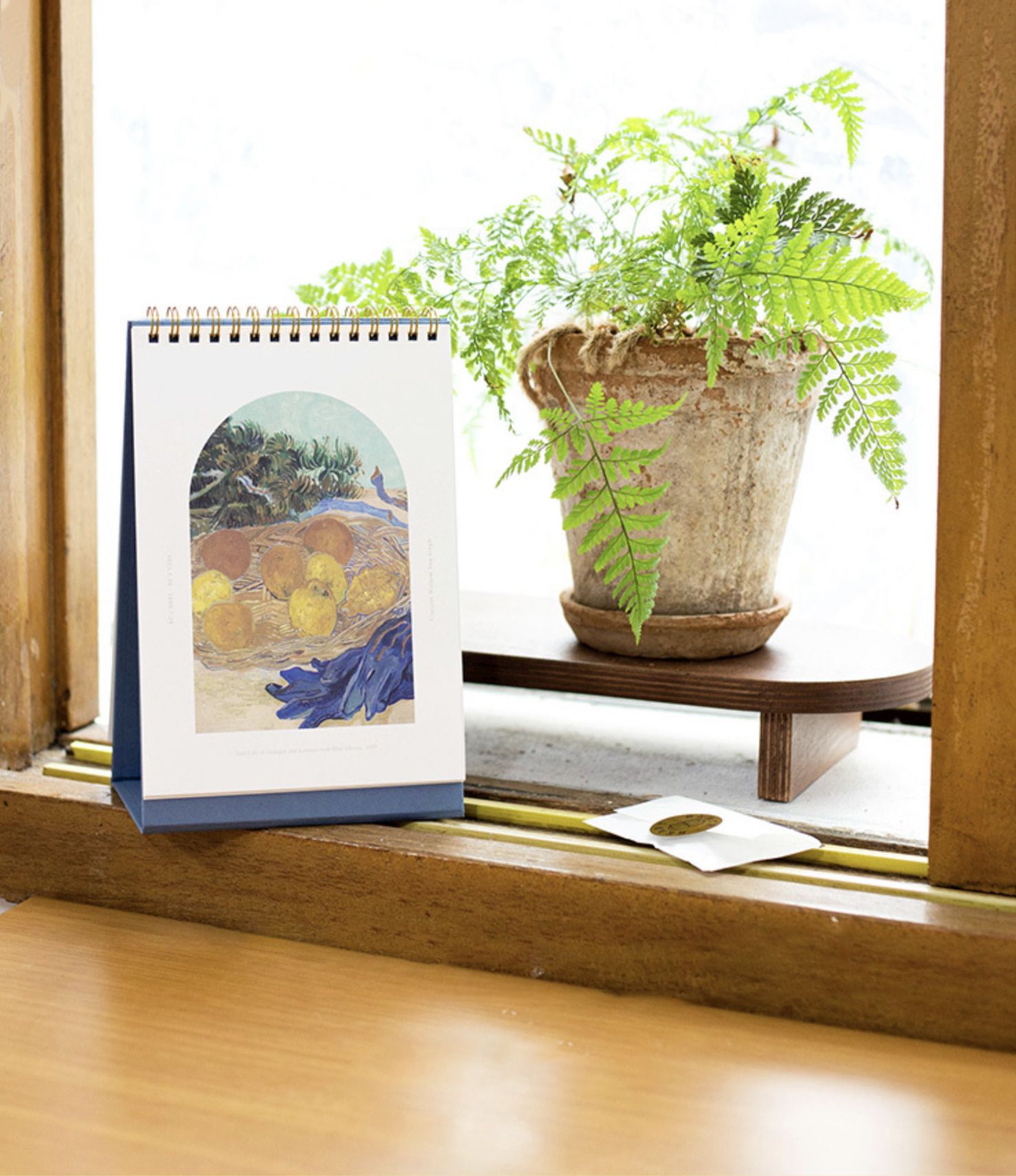 MochiThings: Masterpiece Desk Standing Poster