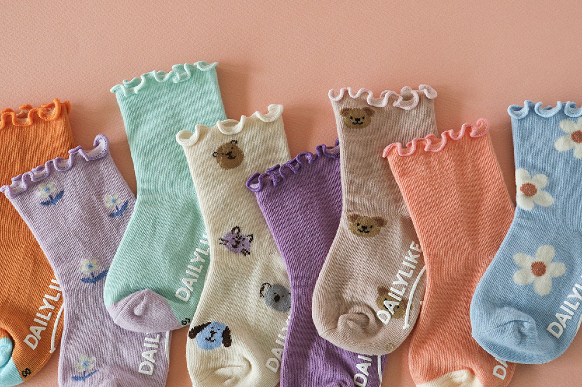 MochiThings: 4pcs Daily Kids Crew Socks Set