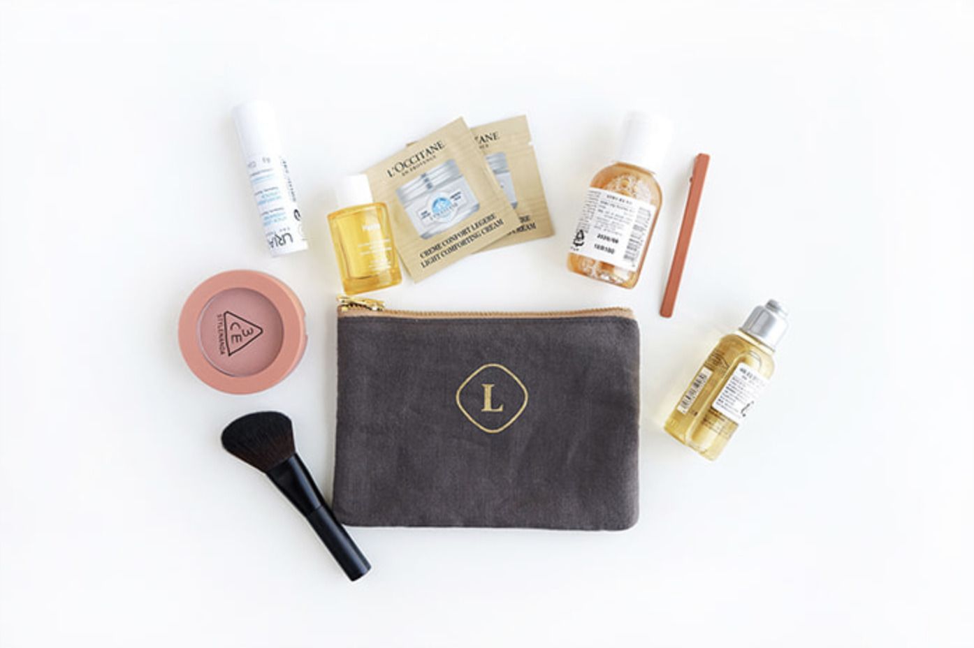 MochiThings: Mini Linen Gold Zipper Pouch