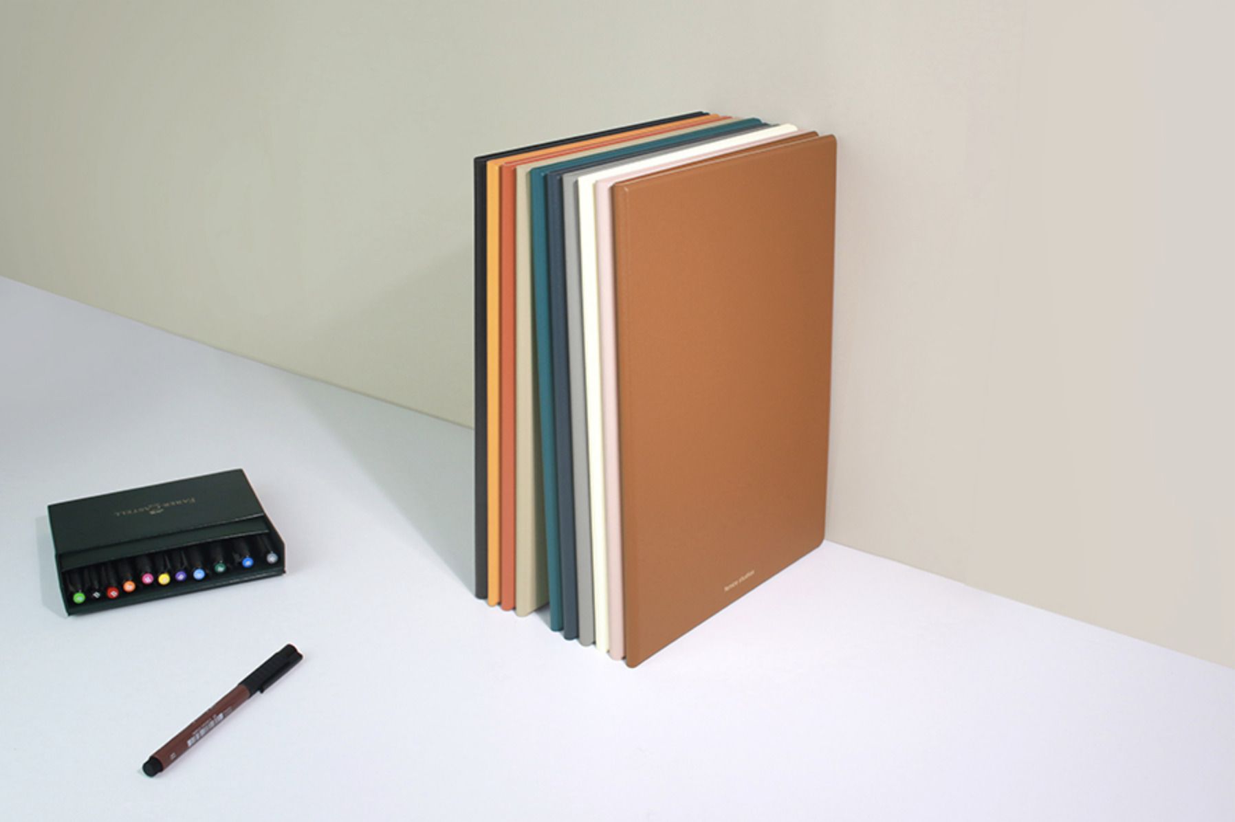 MochiThings: Multi Pocket Document Holder