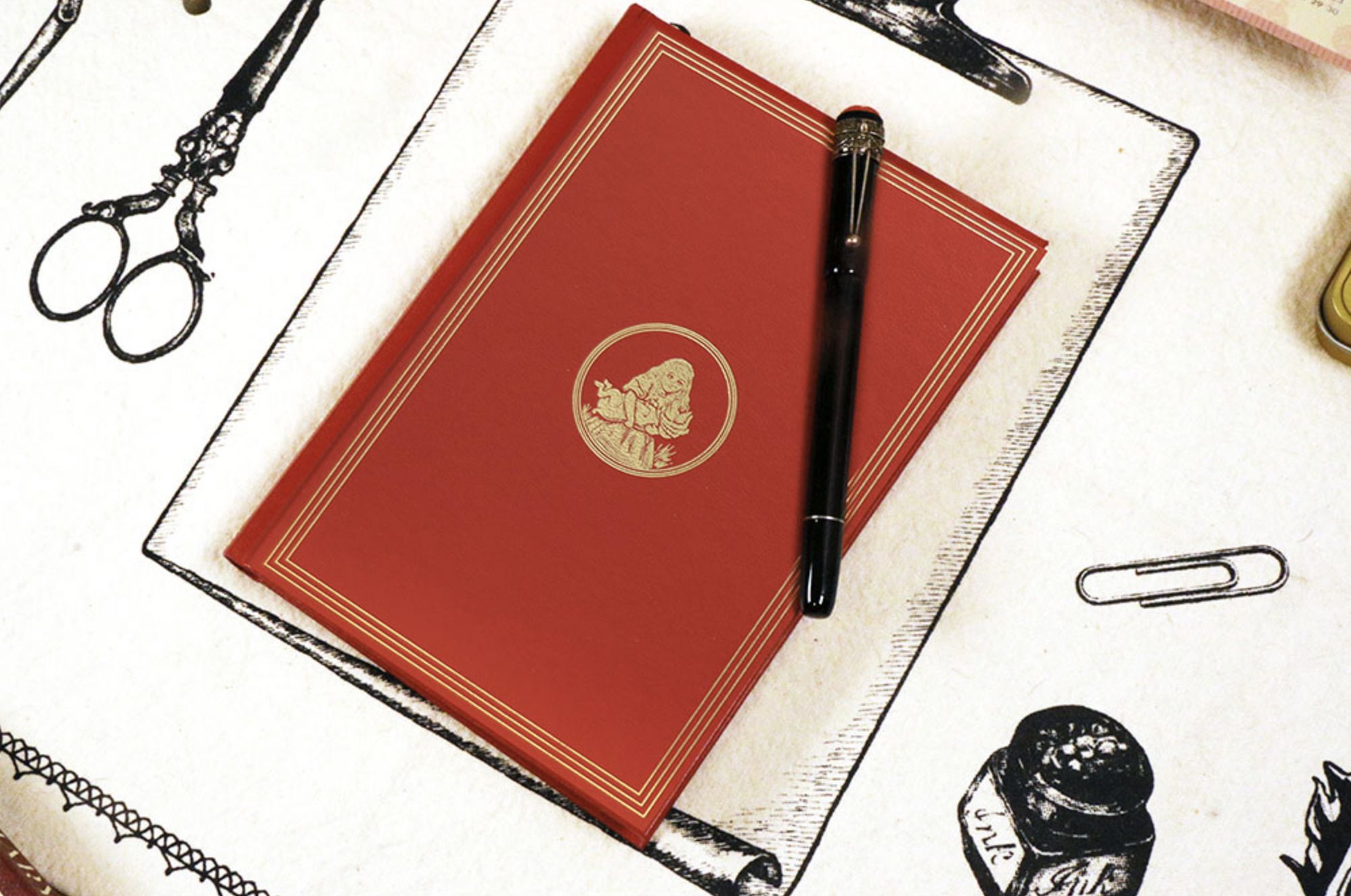 MochiThings: Alice in Wonderland Daily Scheduler