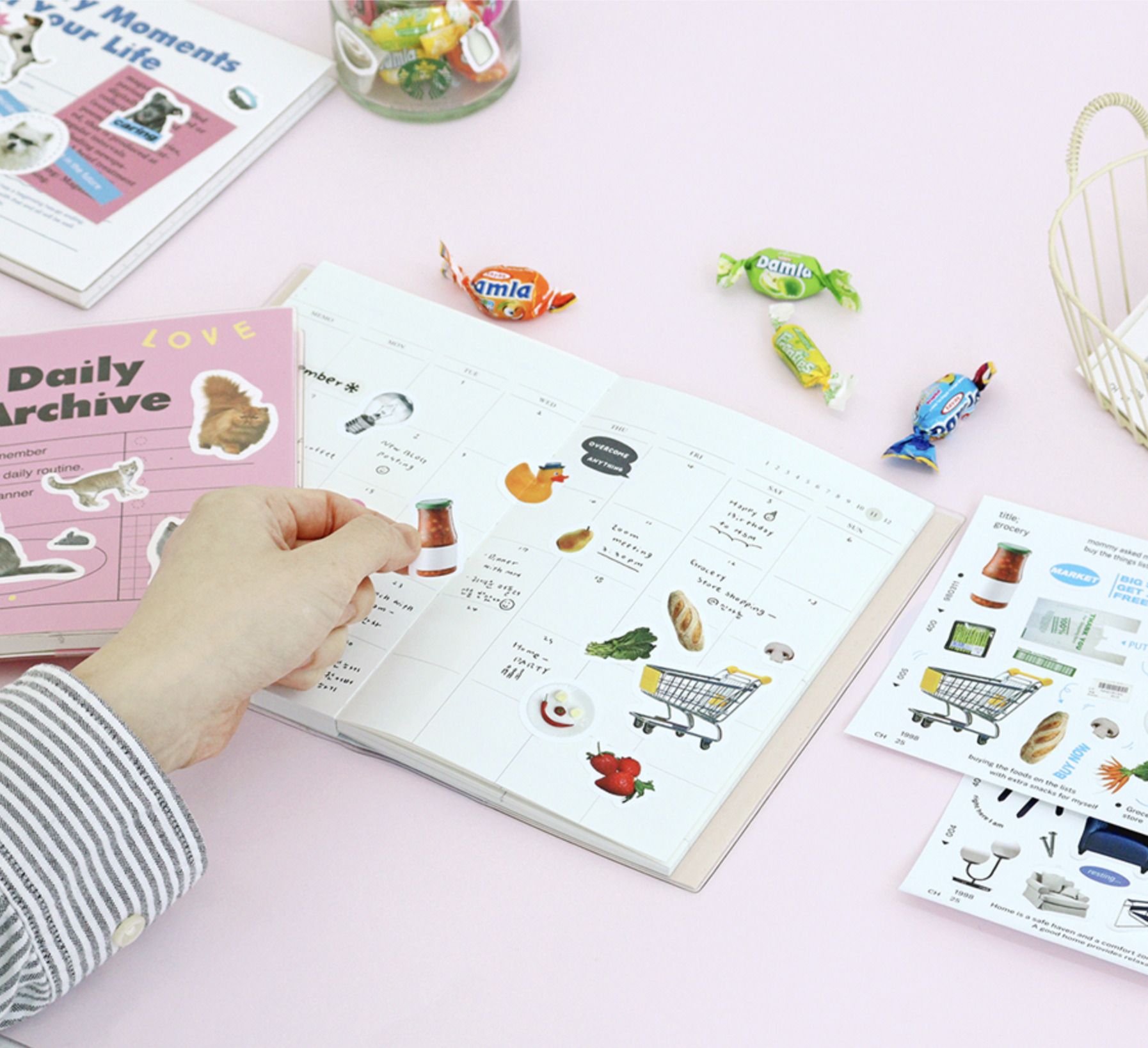 MochiThings: 8pcs Object Sticker Set