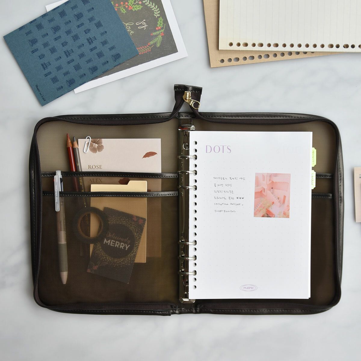 MochiThings: Mono Mesh 6 Ring A5 Zipper Binder