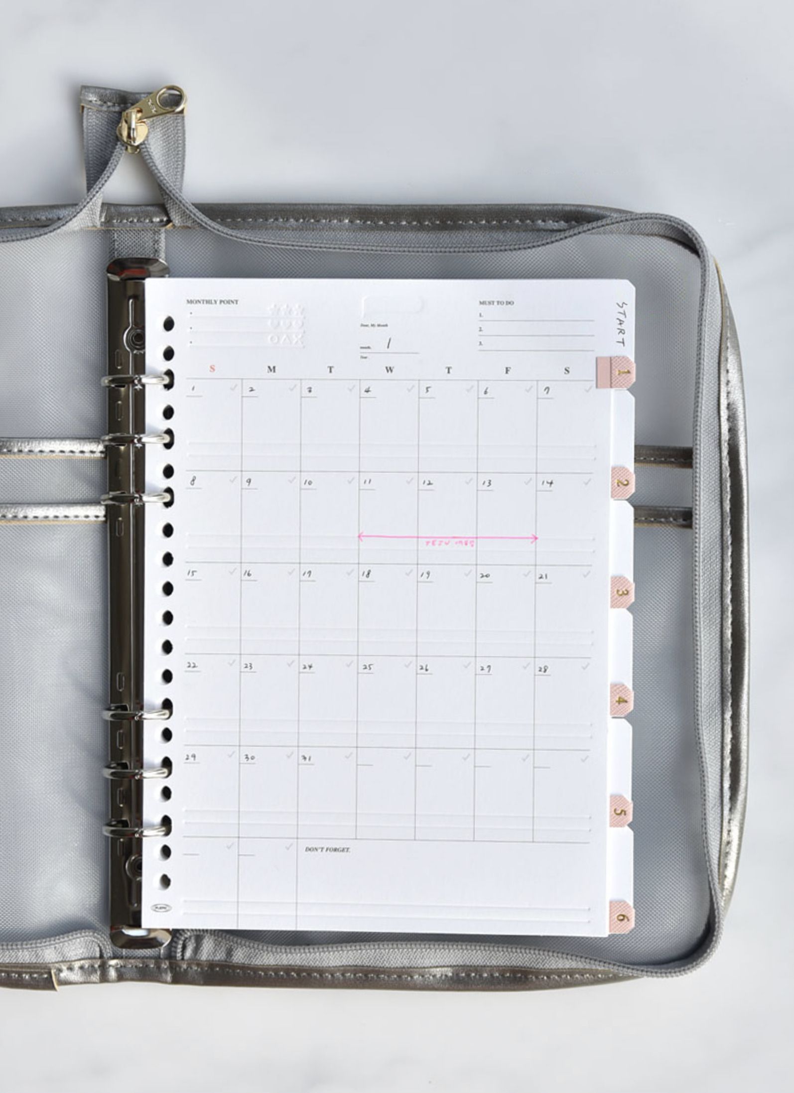 MochiThings: Mono Mesh 6 Ring A5 Zipper Binder