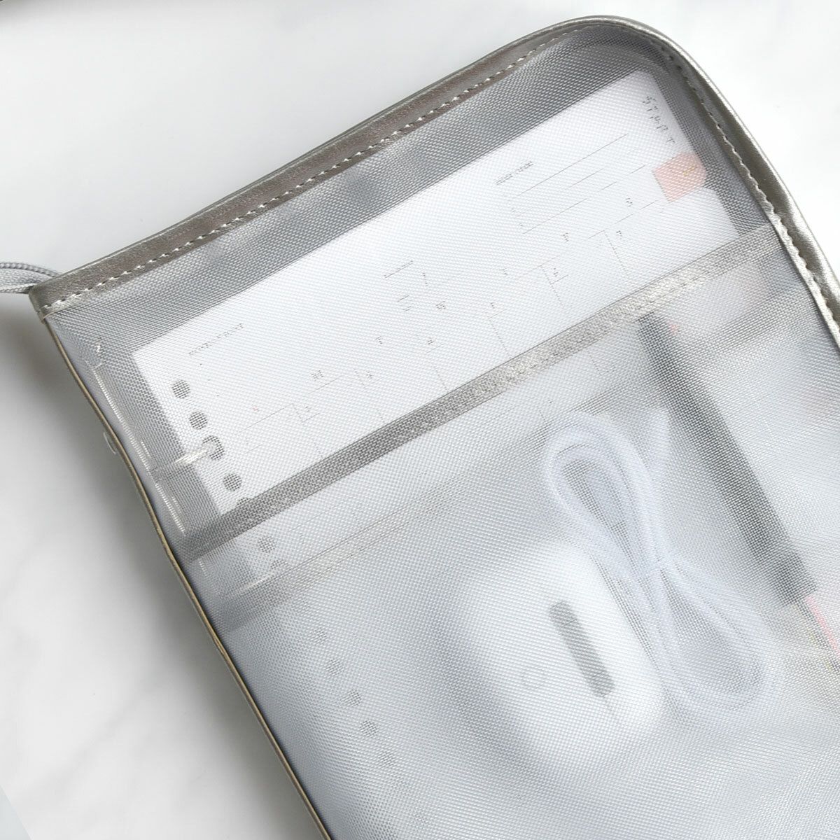 MochiThings: Mono Mesh 6 Ring A5 Zipper Binder