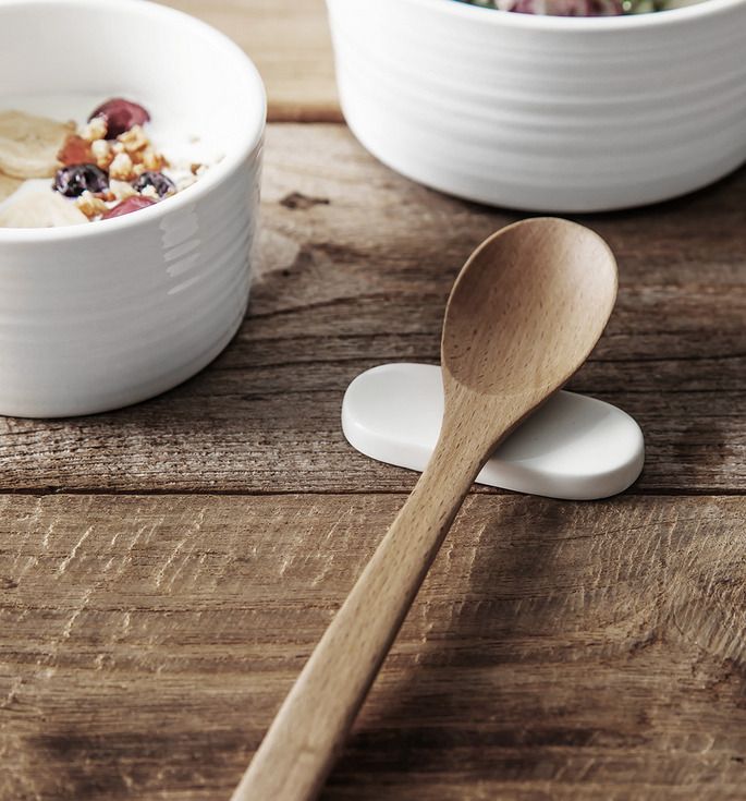 MochiThings: Natural Modern Chopstick Rest
