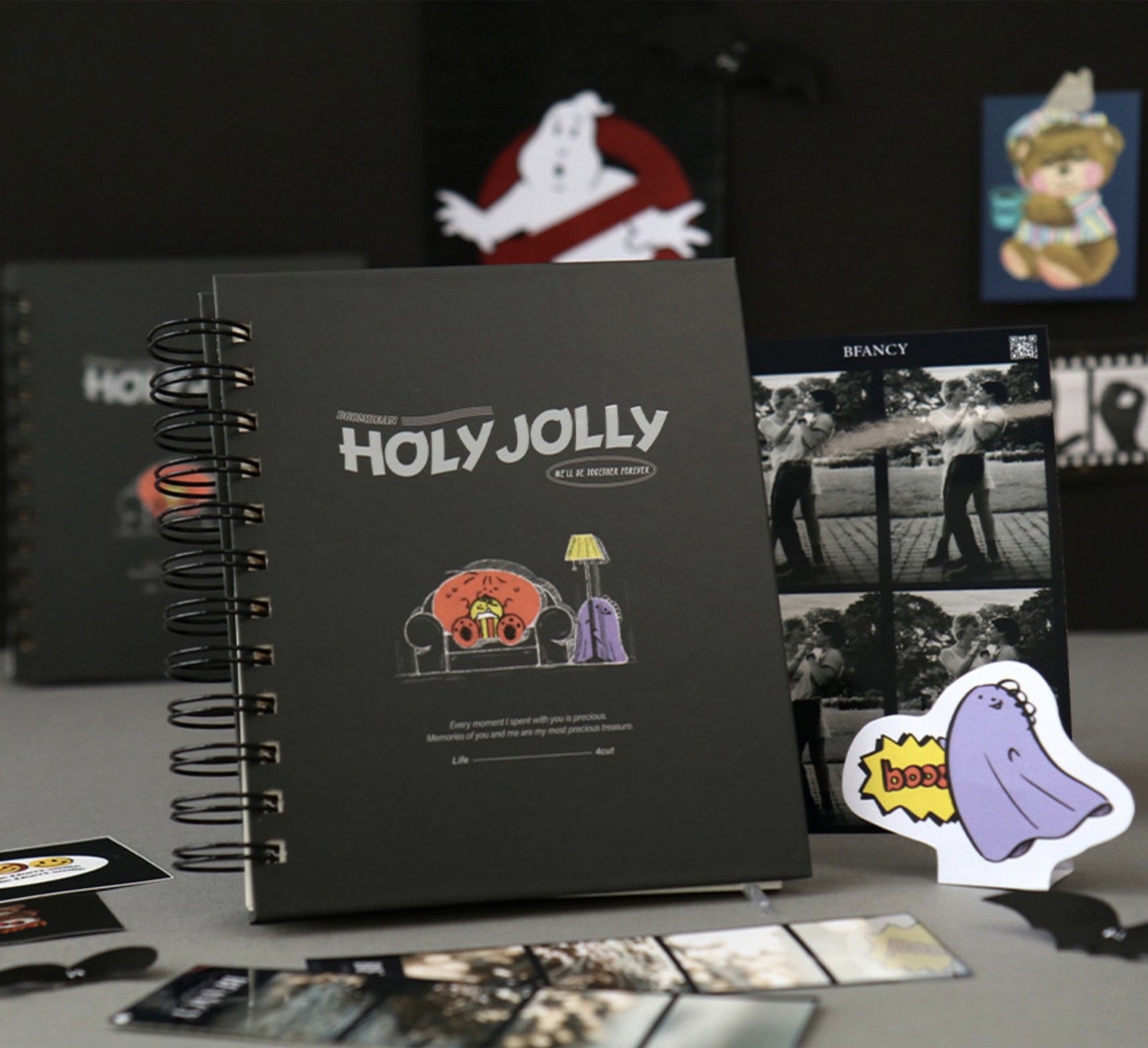 MochiThings: Holy Jolly Spiral Photo Album