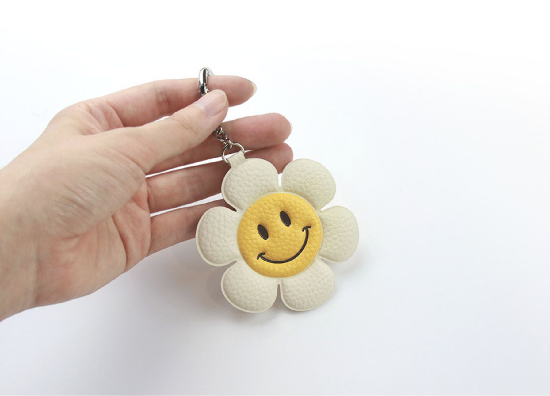 MochiThings: Smile Vegan Leather Key Ring