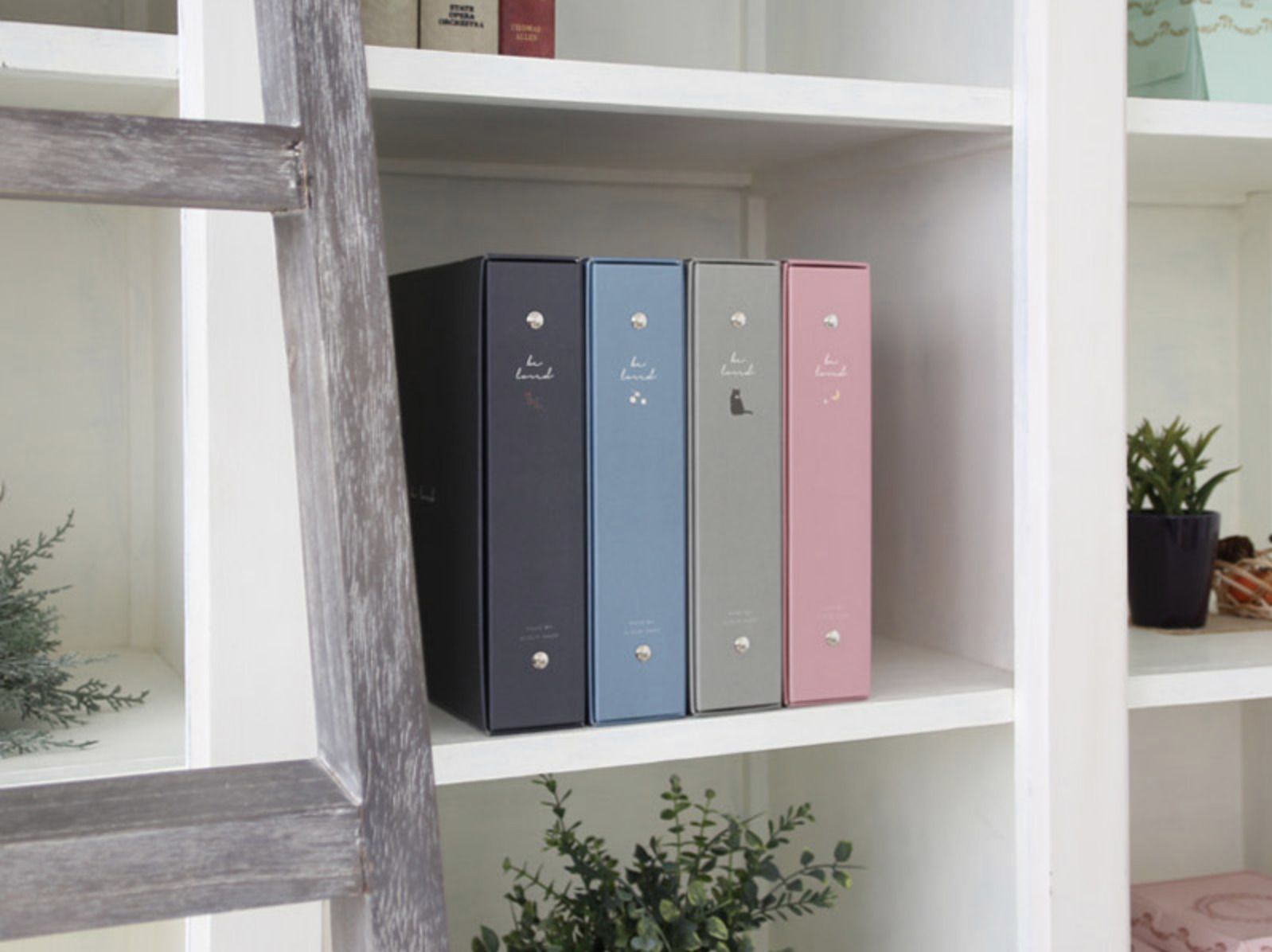 MochiThings: Be Loved 3 Ring Binder Photo Album