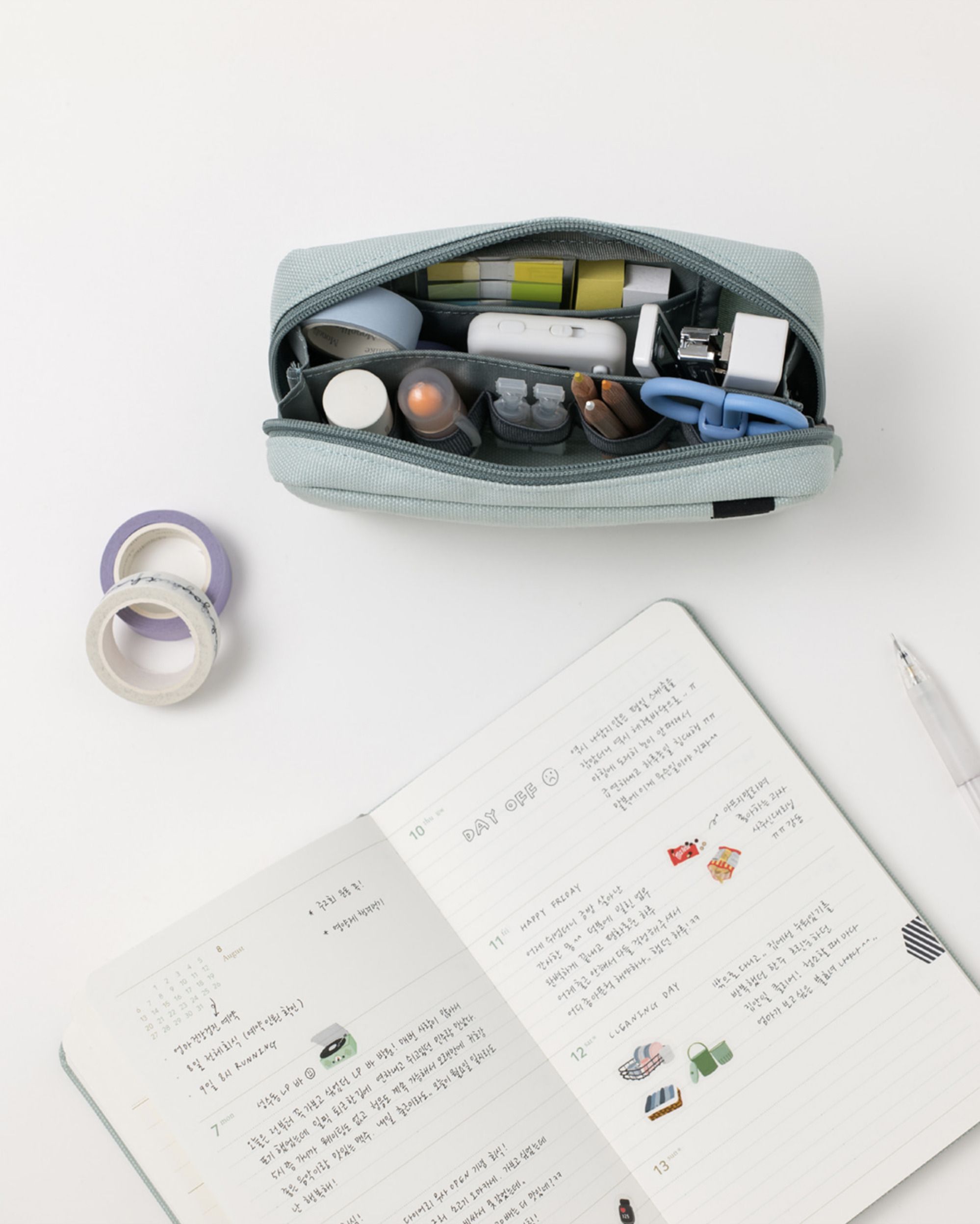 MochiThings: Slim Plan B Basic Pouch