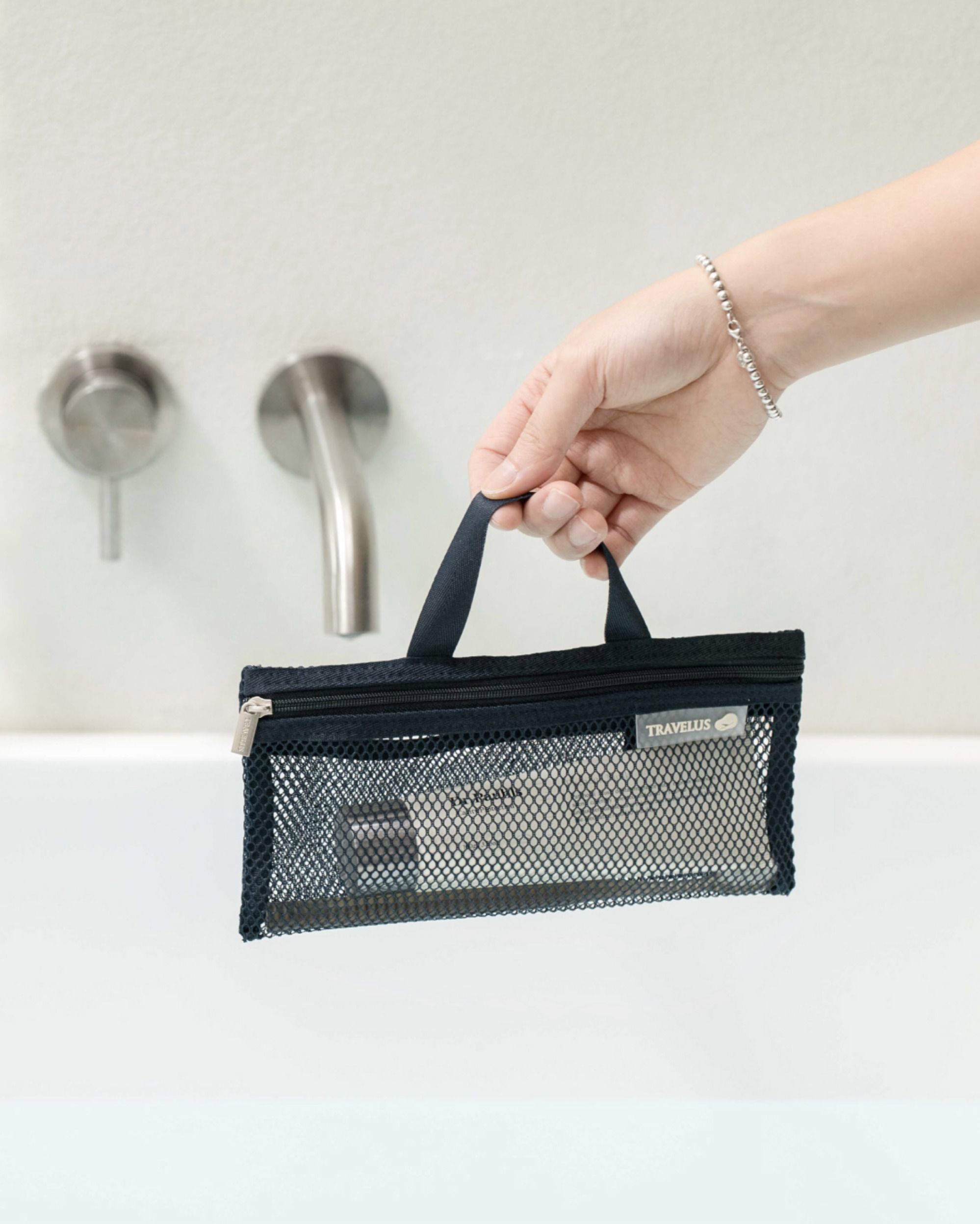 MochiThings: Mesh Slim Pouch v5