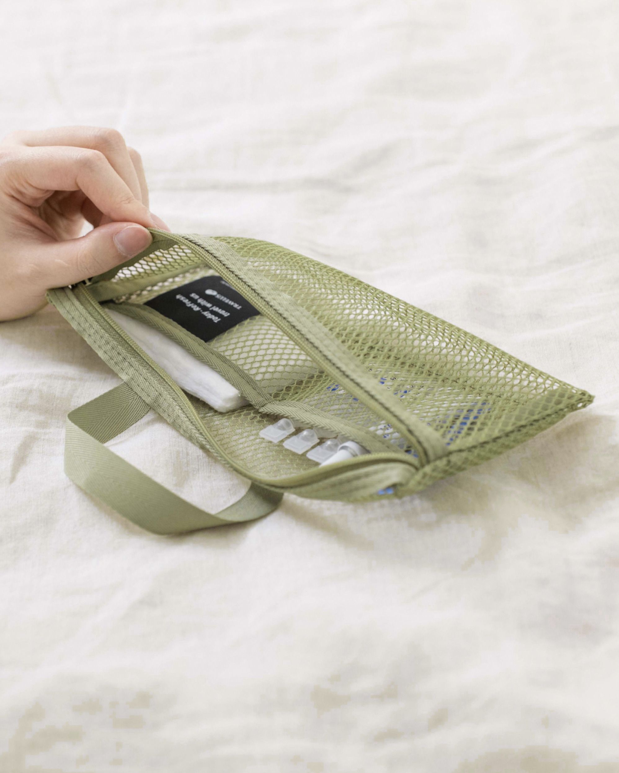 MochiThings: Mesh Slim Pouch v5