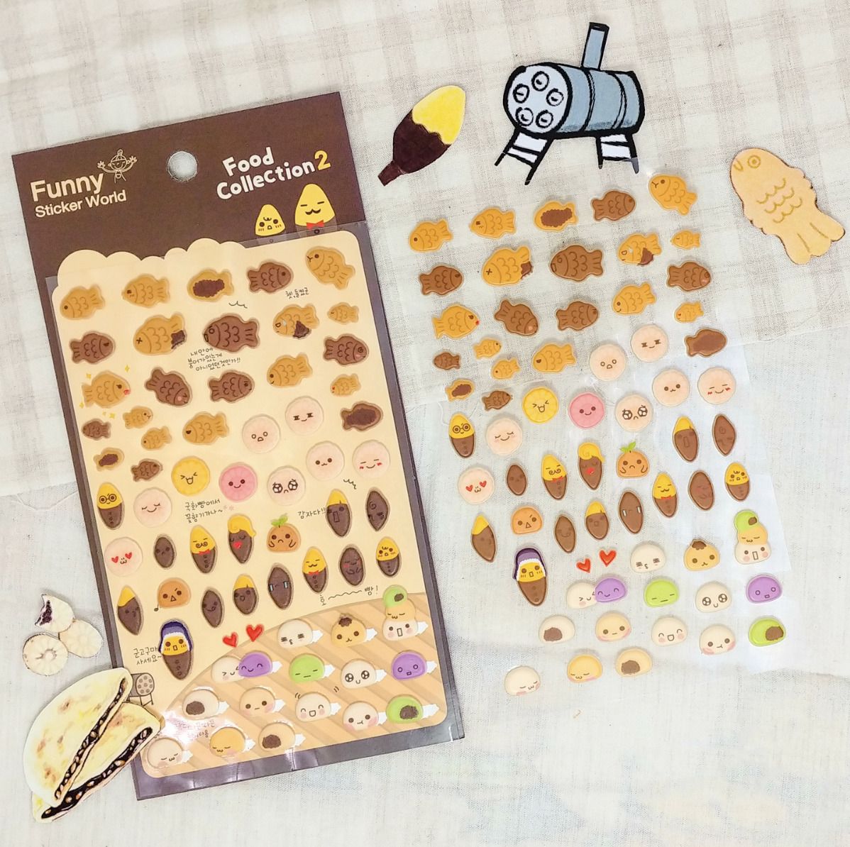 MochiThings: Fish Shaped Bread Puffy Sticker