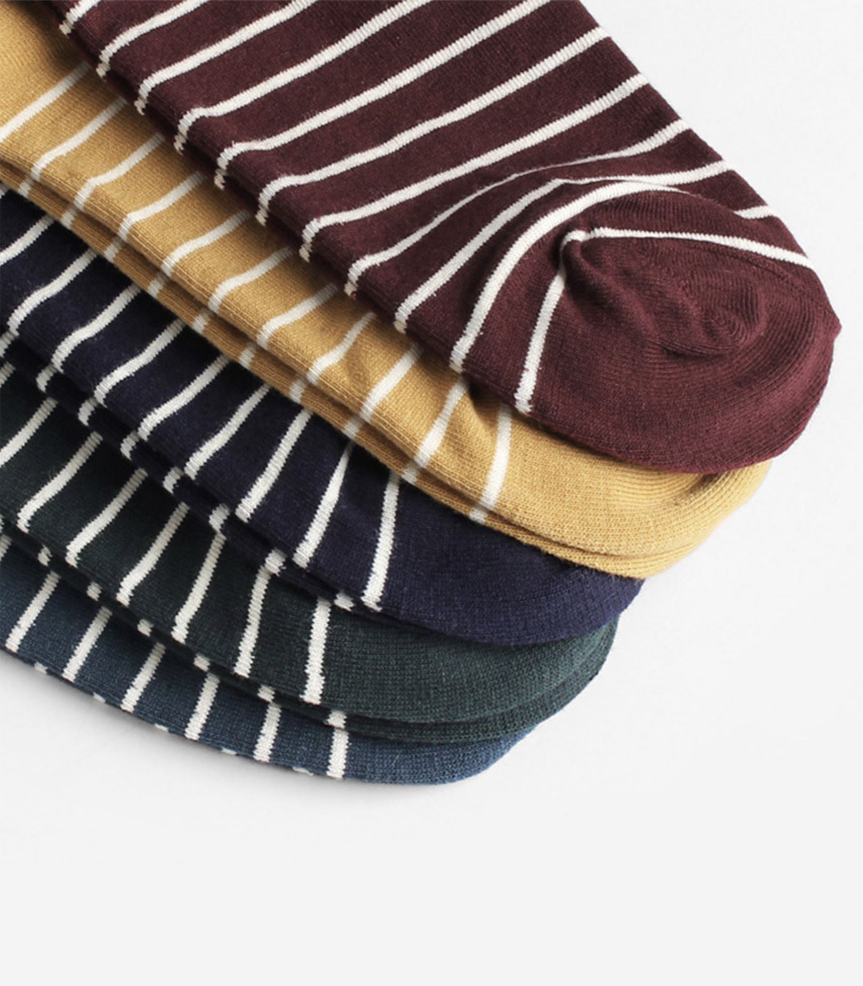 MochiThings: Stripe Pattern Crew Women Socks