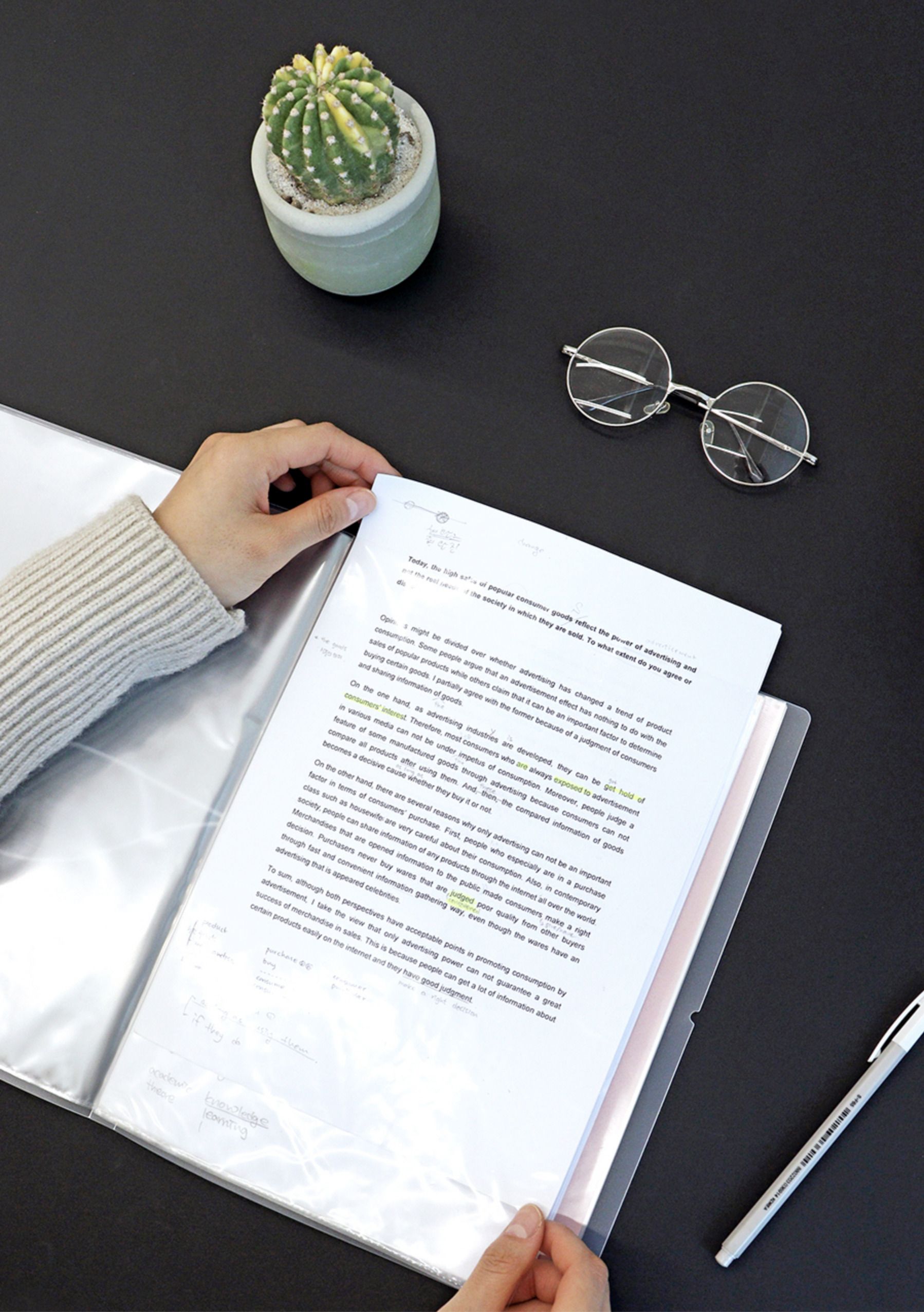 MochiThings: Storage A4/Letter Document File Holder