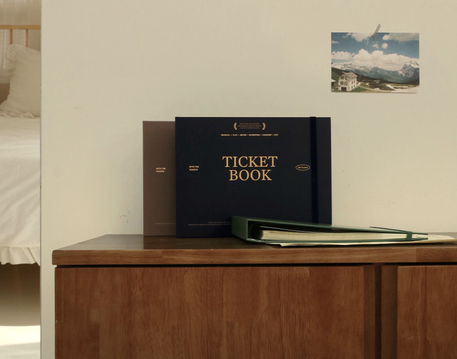 MochiThings: Ticket Book