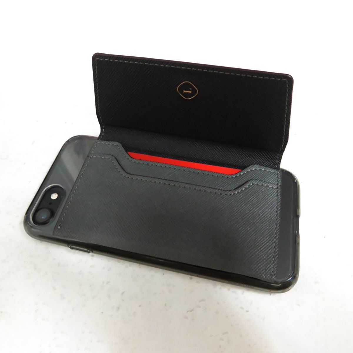 MochiThings: Stick On Phone Card Case