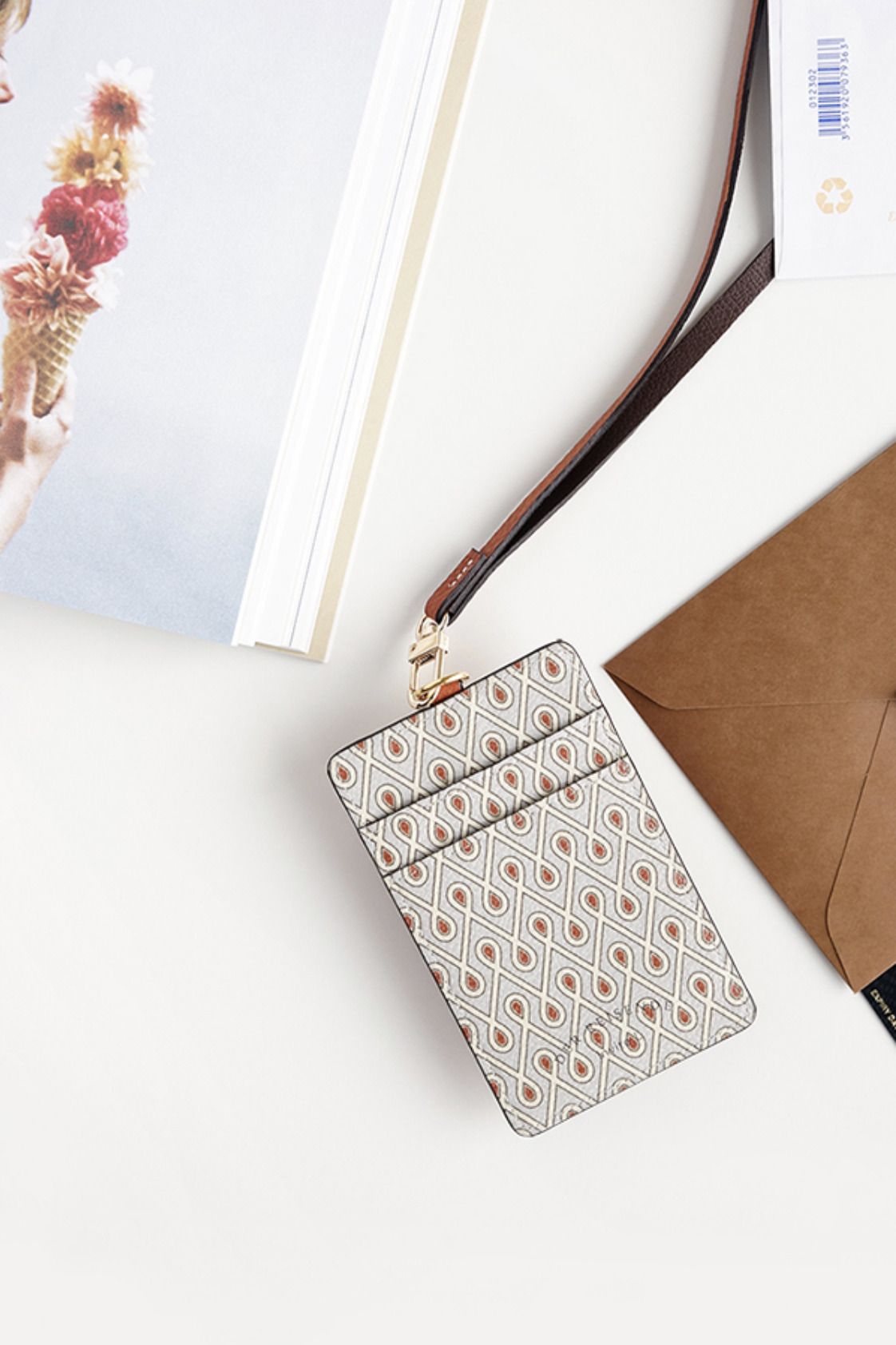 MochiThings: Pattern Card Holder & Neck Strap Set