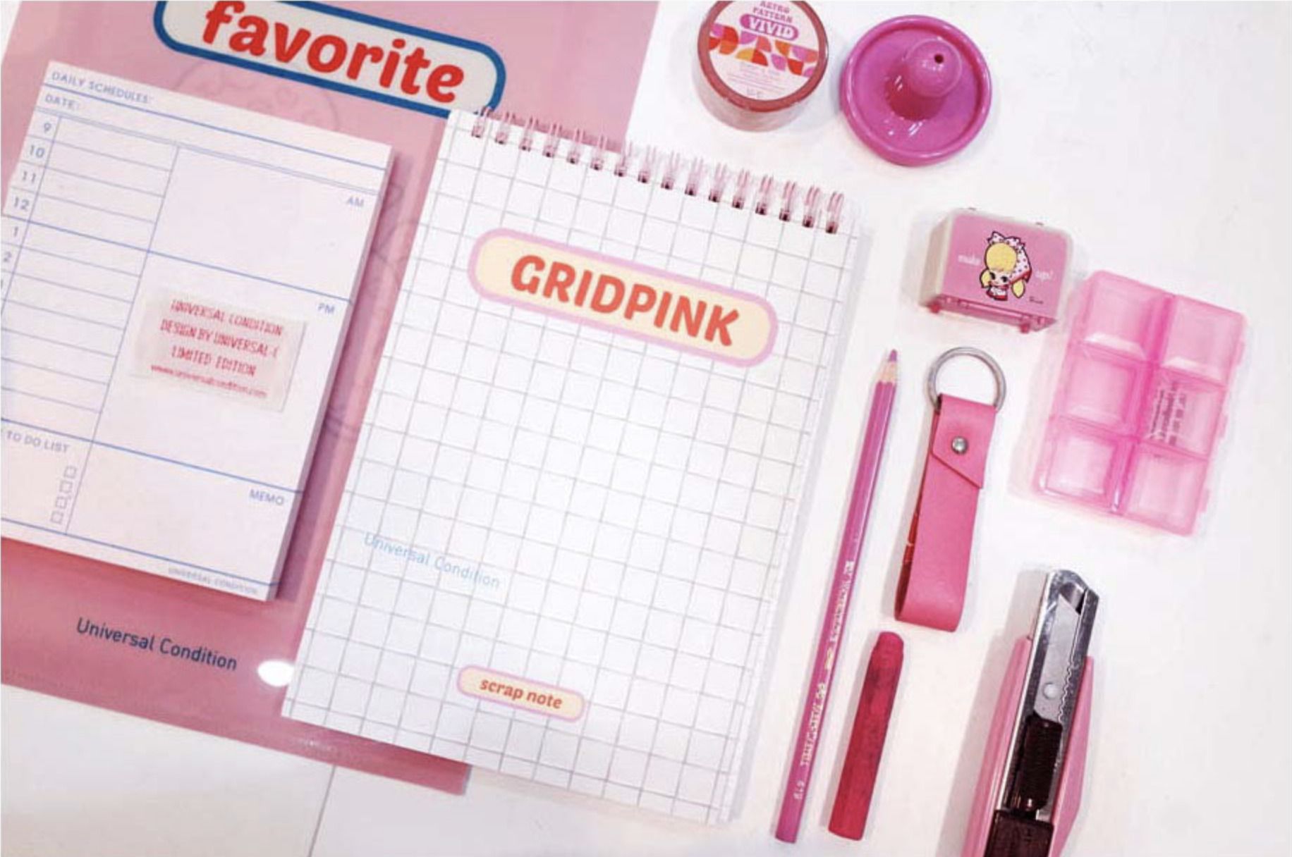 MochiThings: Pink Grid Spiral Notebook
