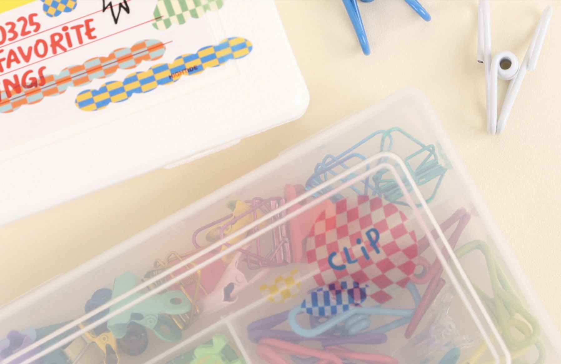 MochiThings: 8pcs Checkered Pattern Sticker Set