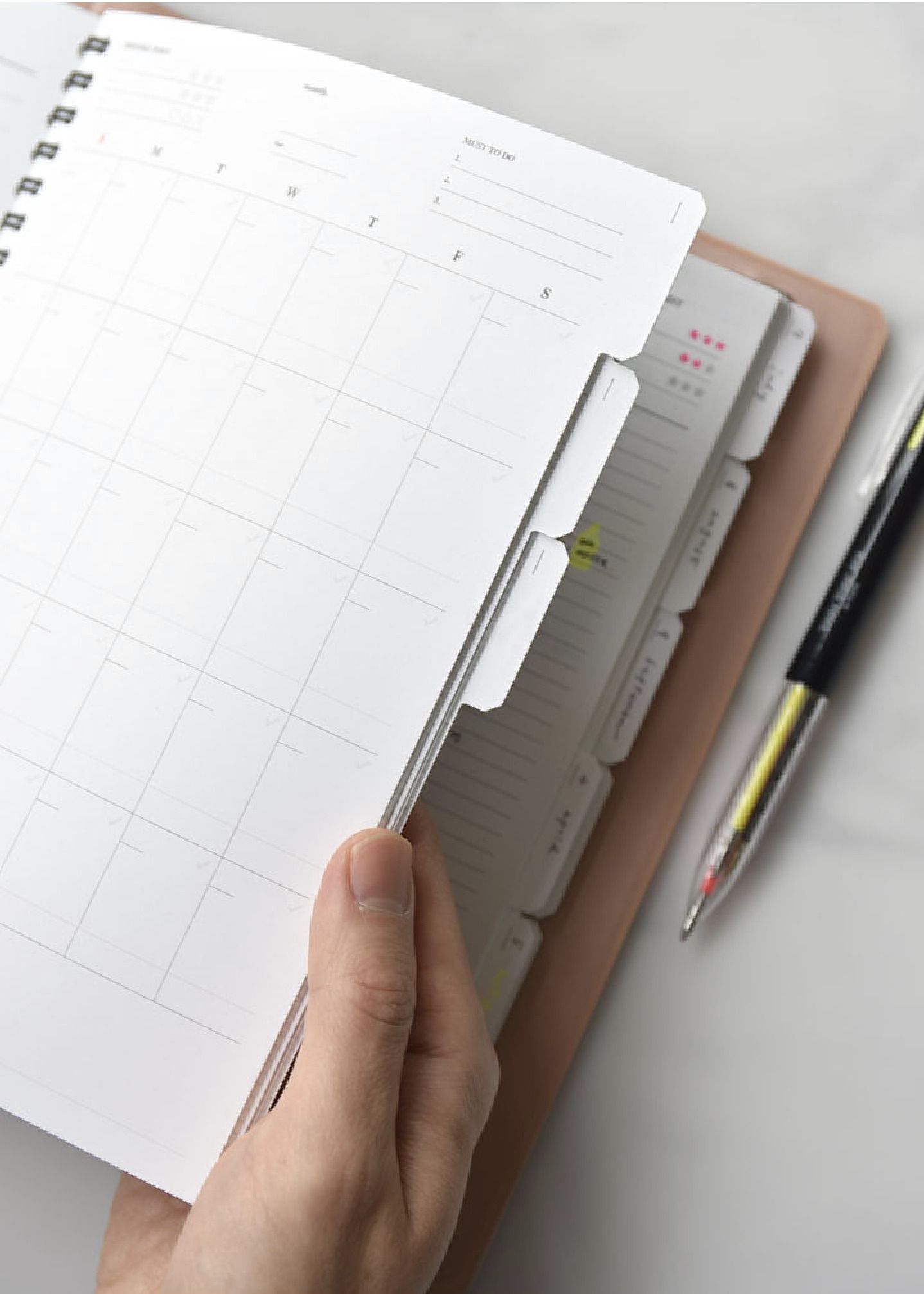 MochiThings: Classy Standard Index Weekly Planner