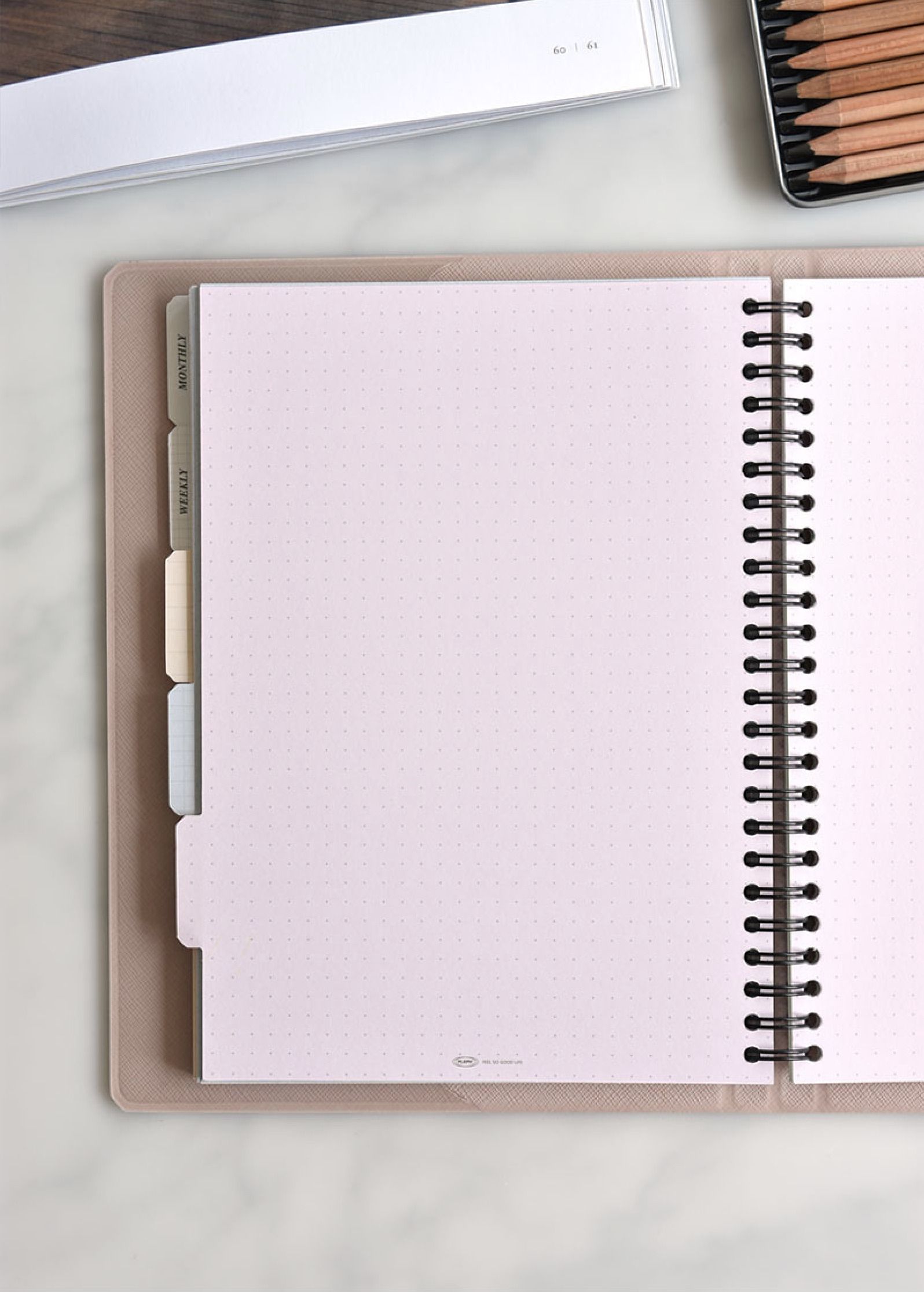 MochiThings: Classy Freestyle Index Weekly Planner