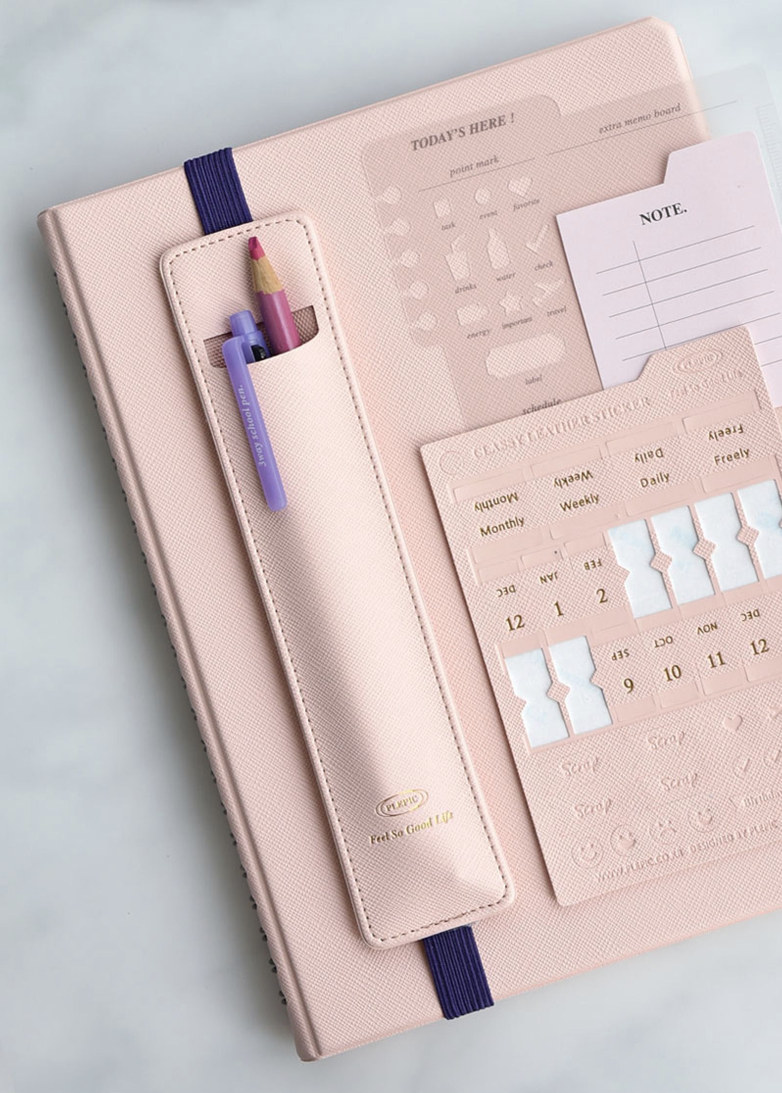 MochiThings: Classy Attachable Pen Holder