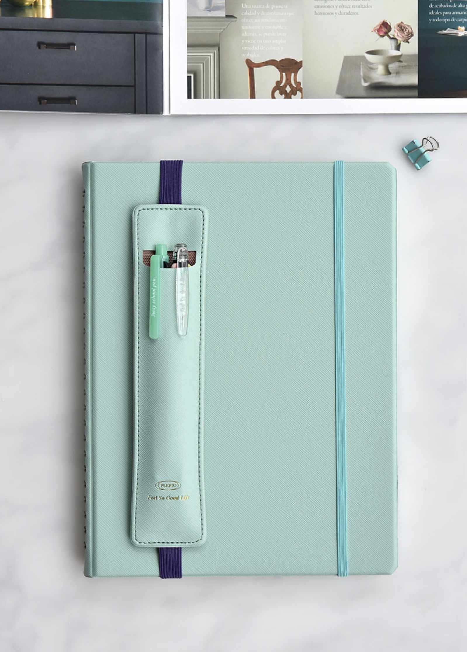 MochiThings: Classy Attachable Pen Holder