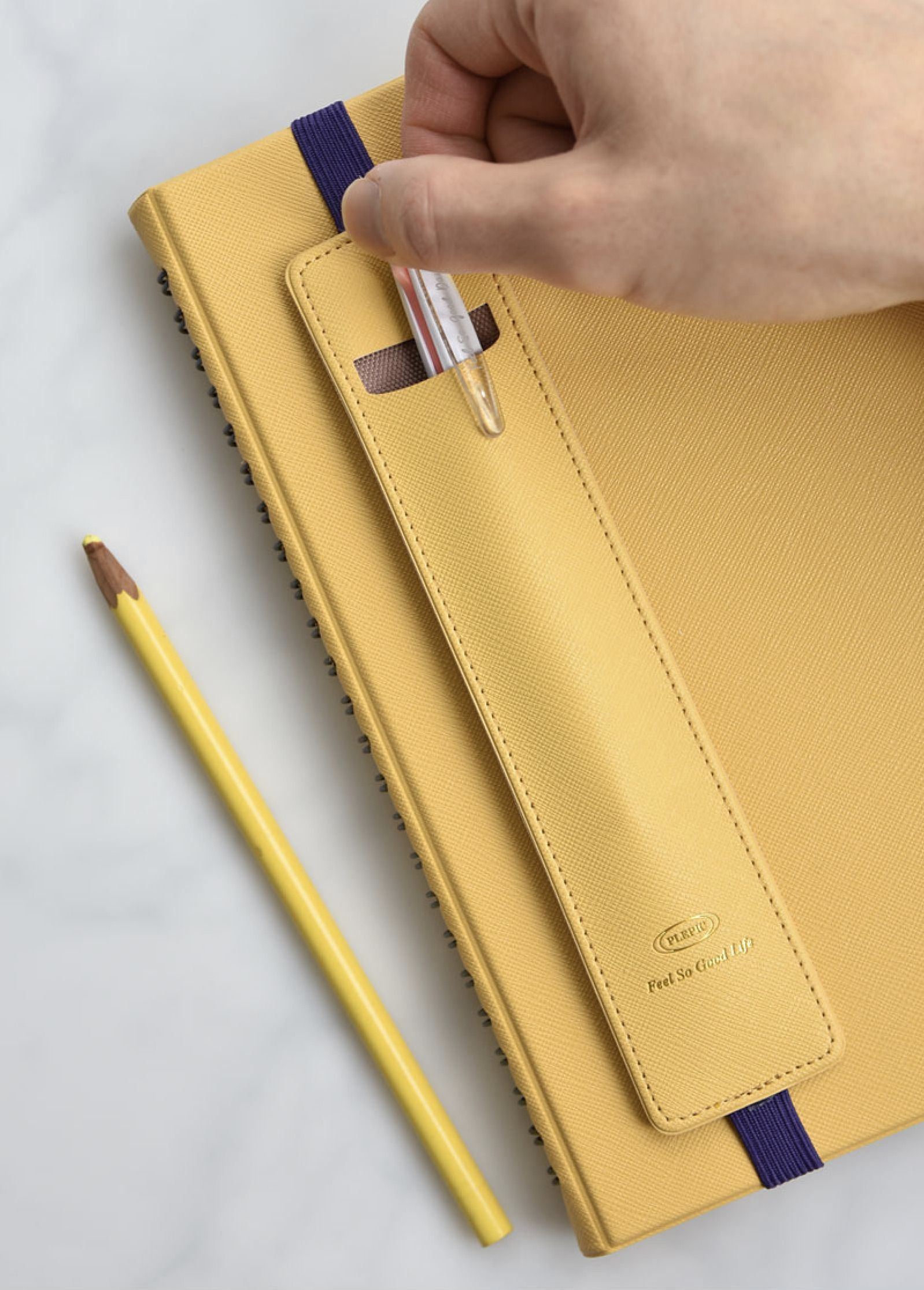 MochiThings: Classy Attachable Pen Holder