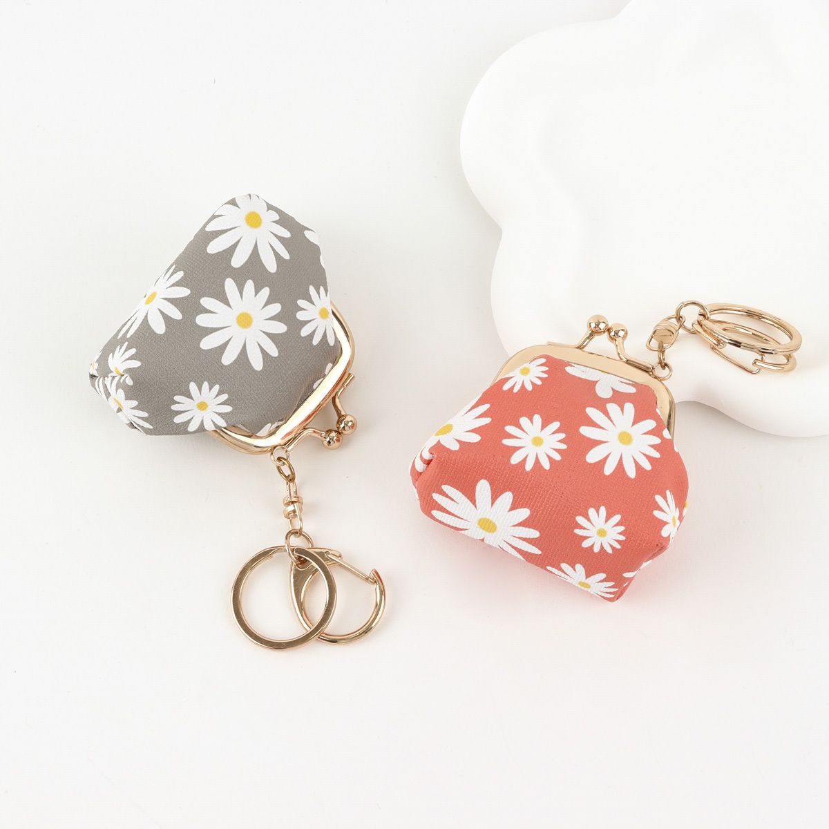 MochiThings: Flower Coin Pouch Key Ring