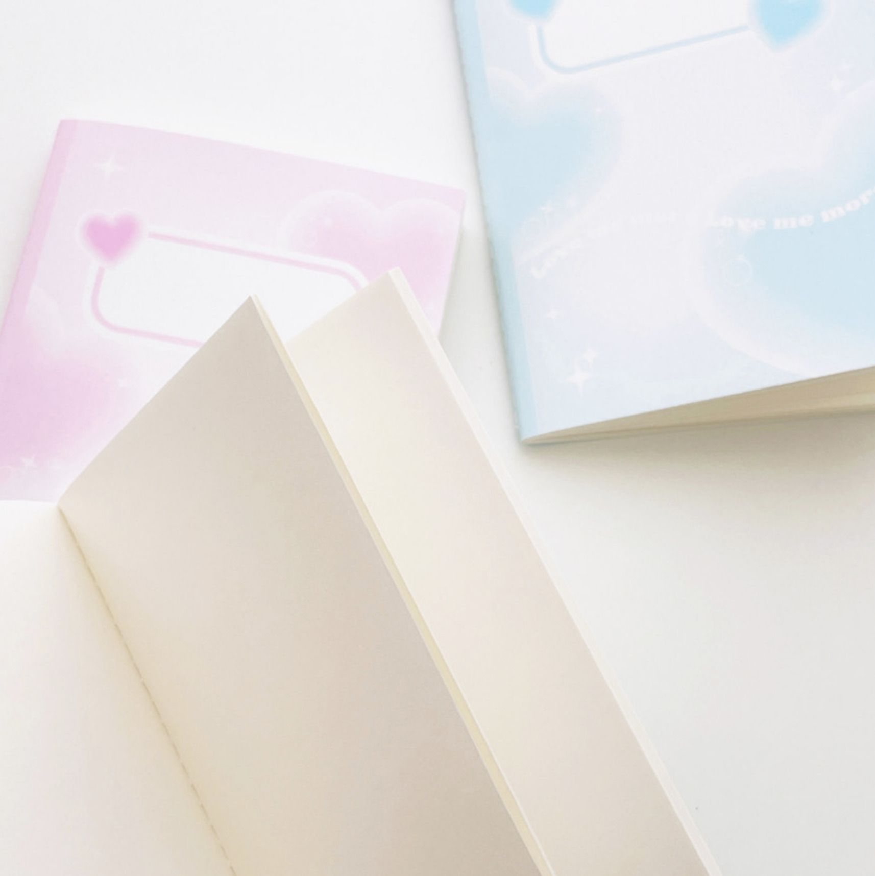 MochiThings: Love Heart Plain Notebook
