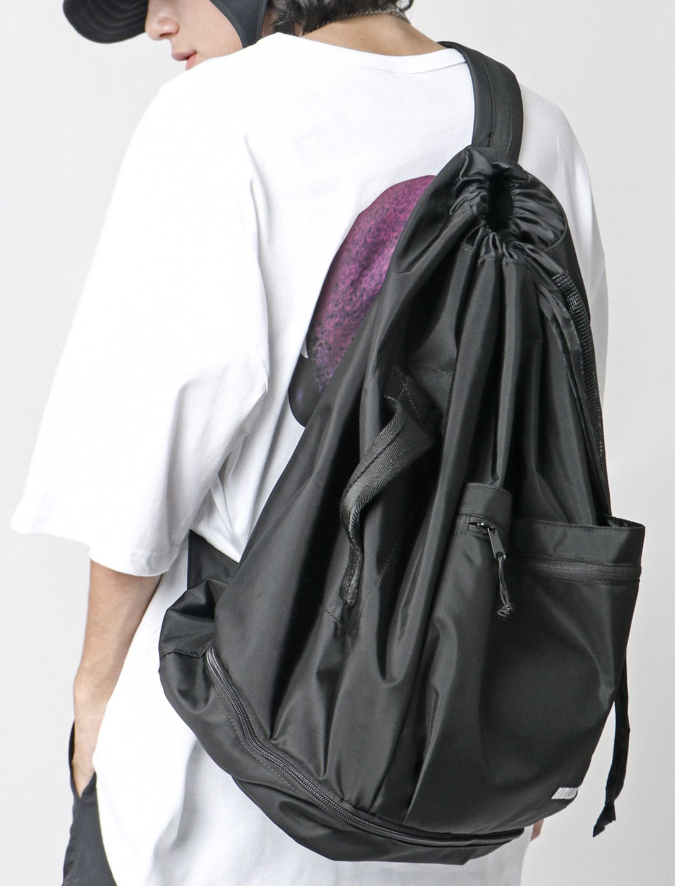 MochiThings: Simple Jumbo Sling Backpack