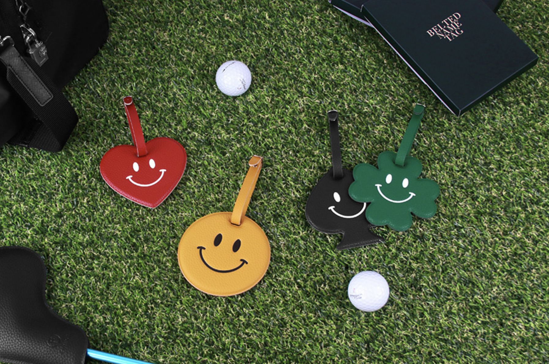 MochiThings: Smile Belted Luggage Tag