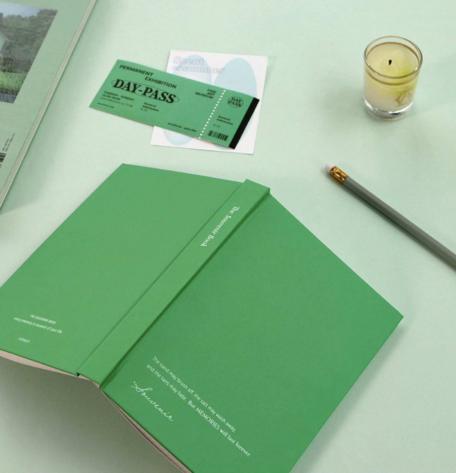 MochiThings: Souvenir B6 Hardcover Grid Notebook