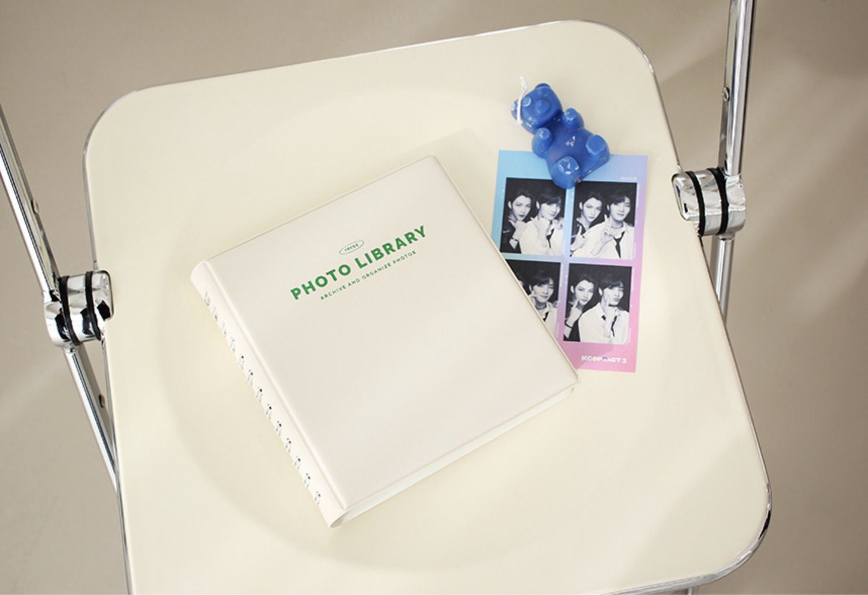 MochiThings: Self-adhesive Photo Library Album