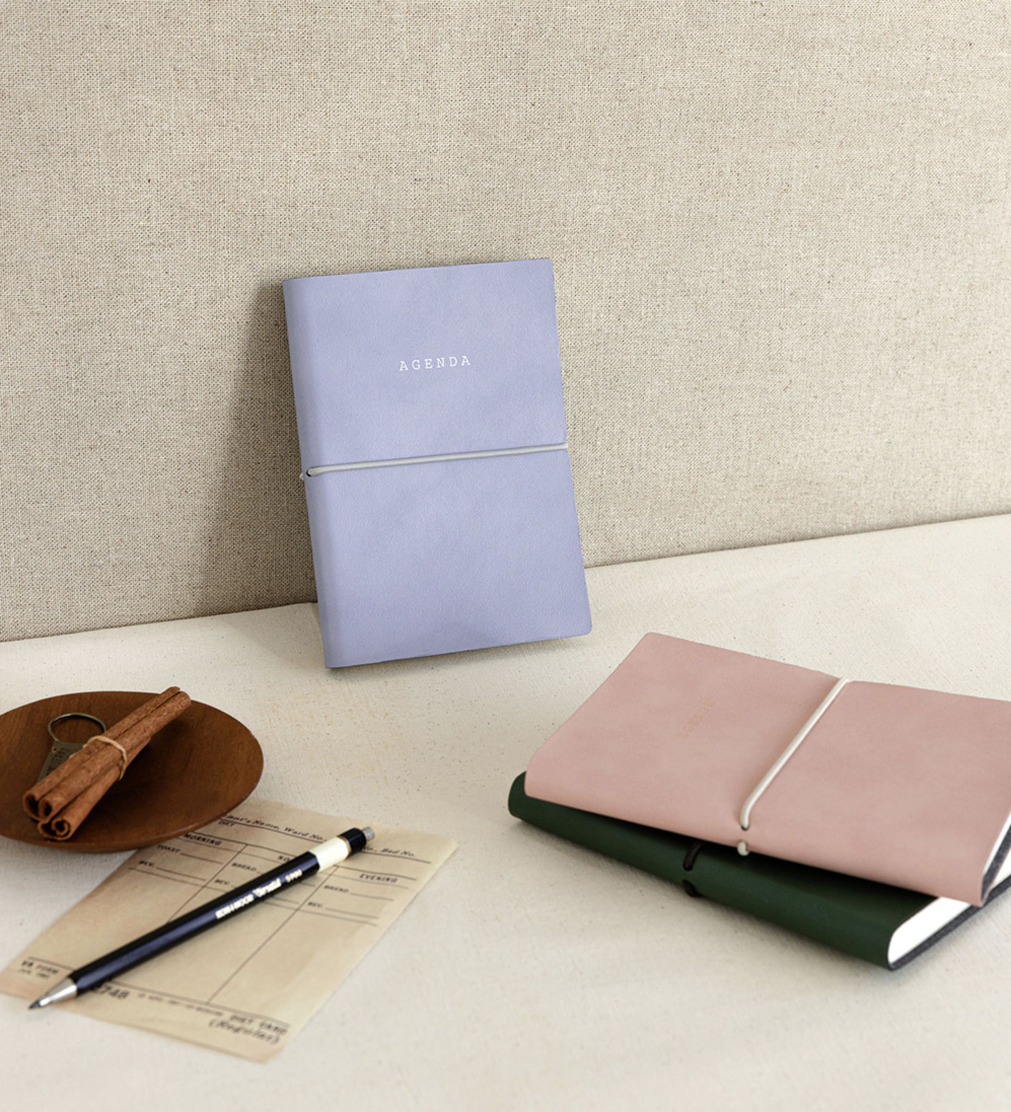 MochiThings: Small Agenda Lined Notebook v4