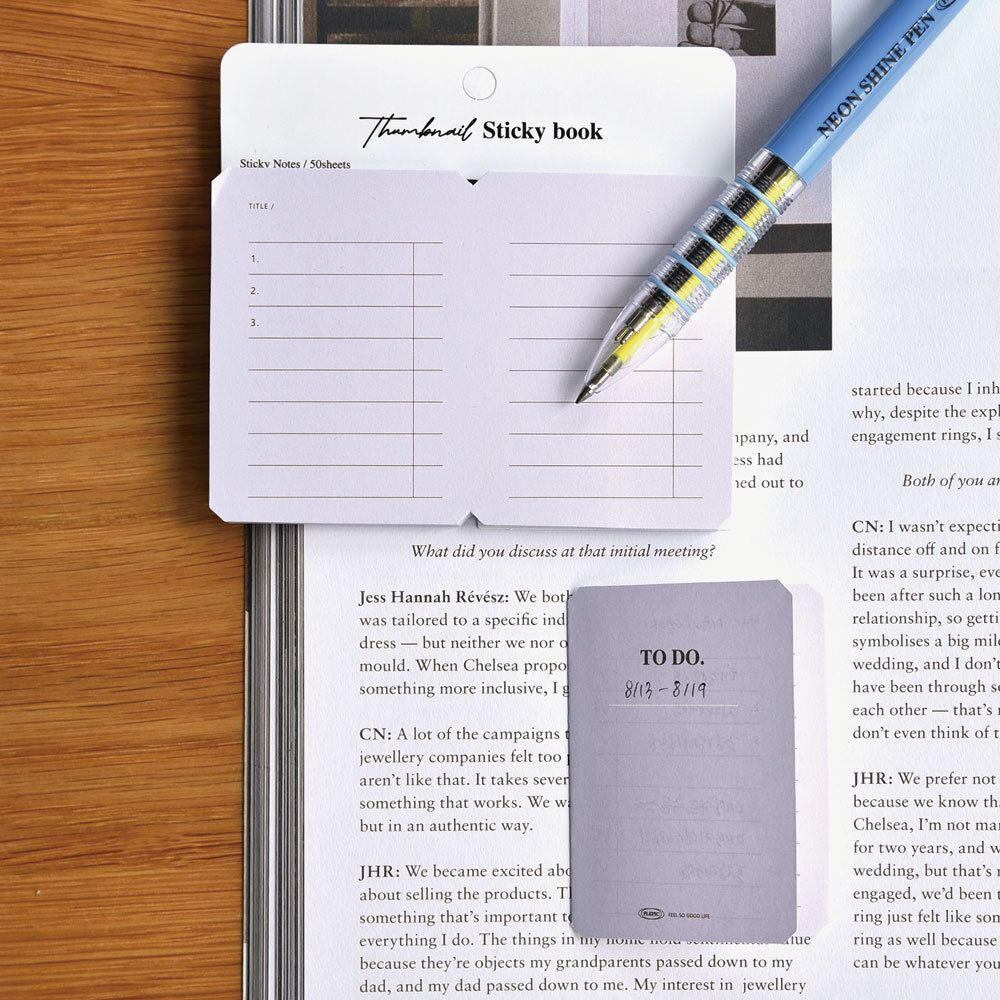 MochiThings: Thumbnail Foldable Book Sticky Note