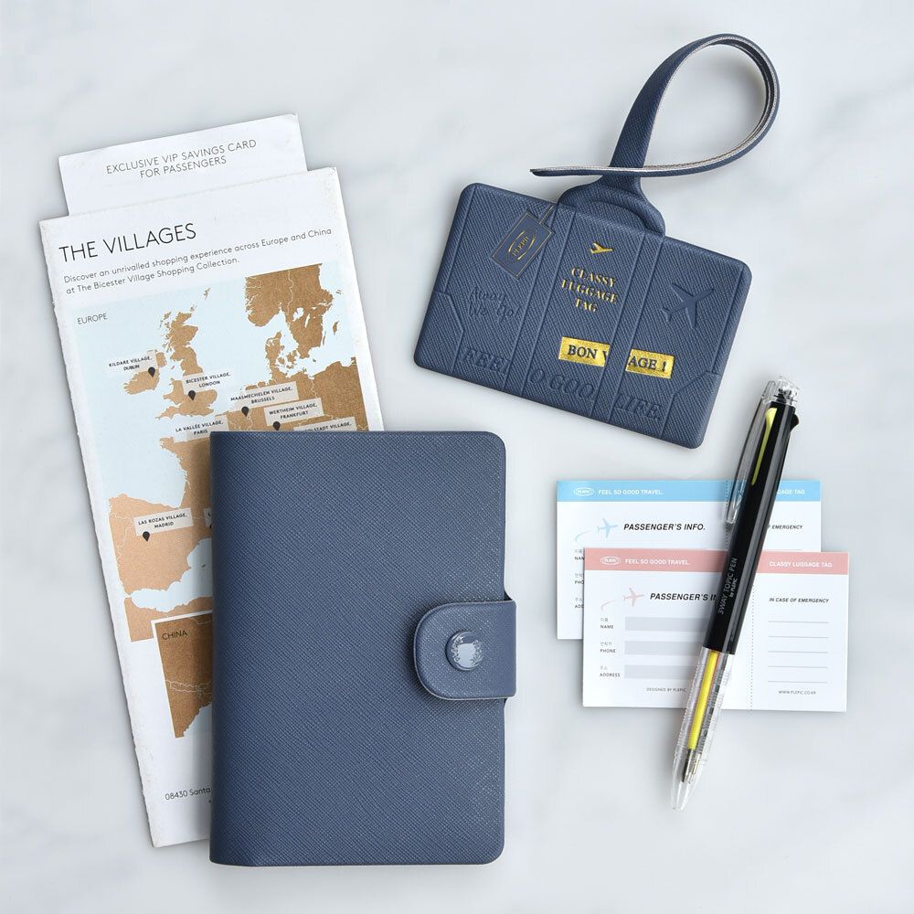 MochiThings: Classy Anti Skimming Passport & SIM Card Case