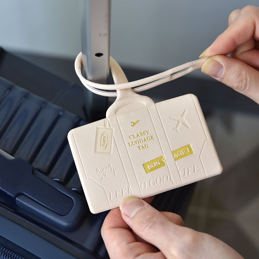 MochiThings: Classy Travel Luggage Tag