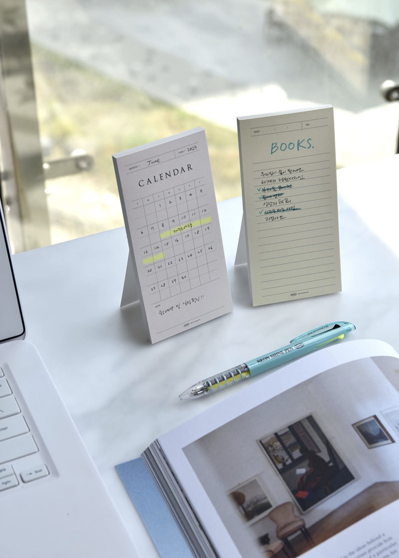 MochiThings: Pop-up Standing Schedule Memo Pad