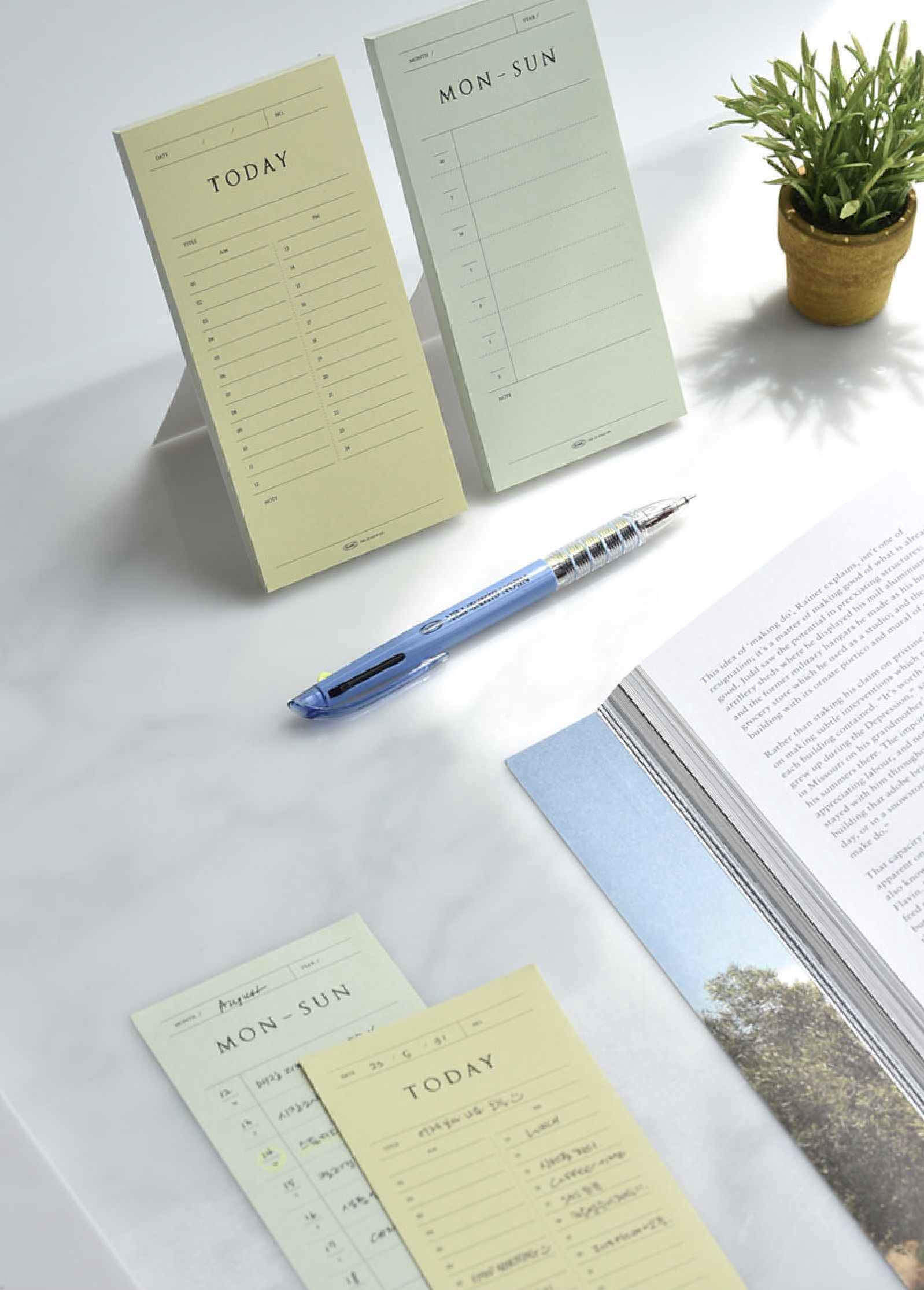 MochiThings: Pop-up Standing Schedule Memo Pad